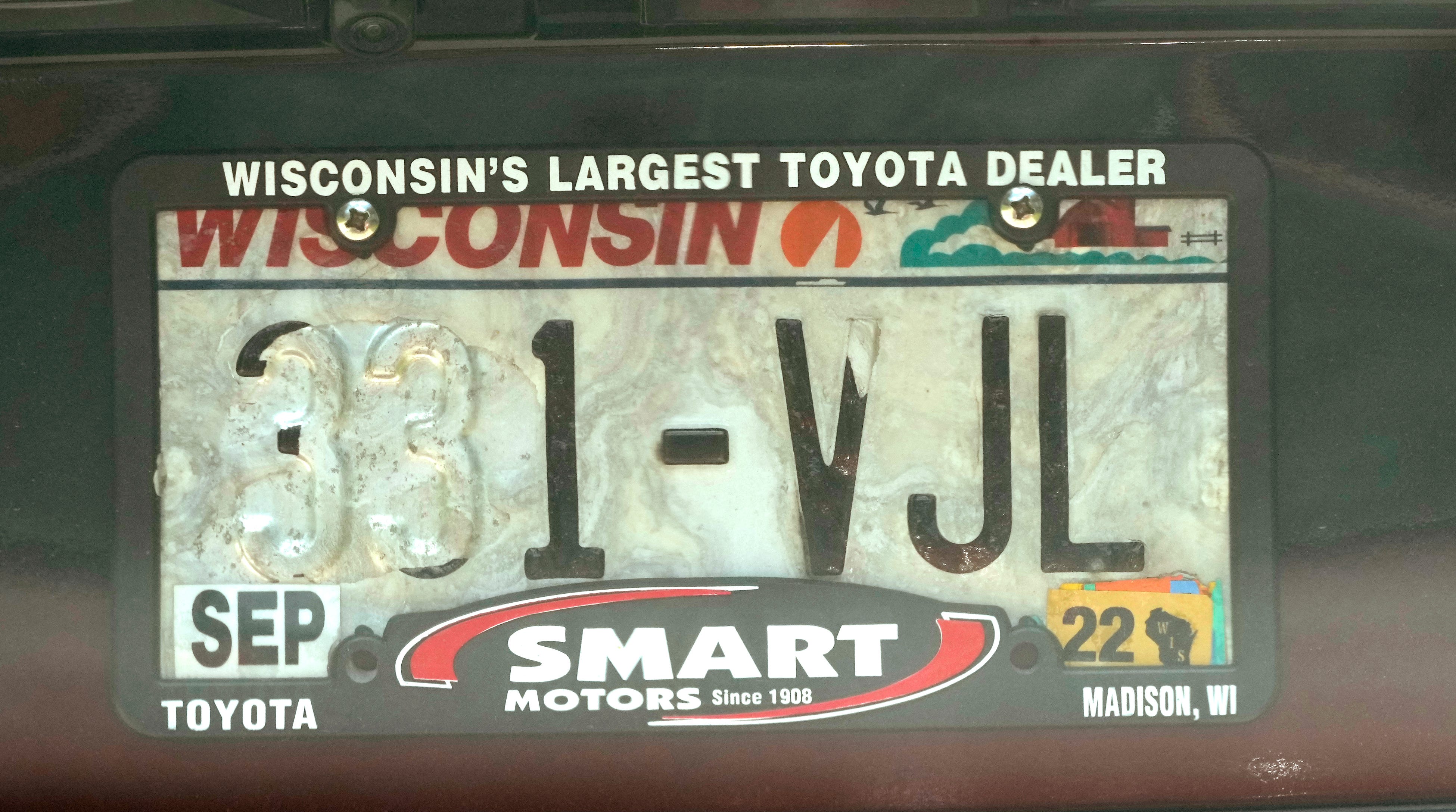 Wisconsin license plate fading? What to do when it becomes illegible