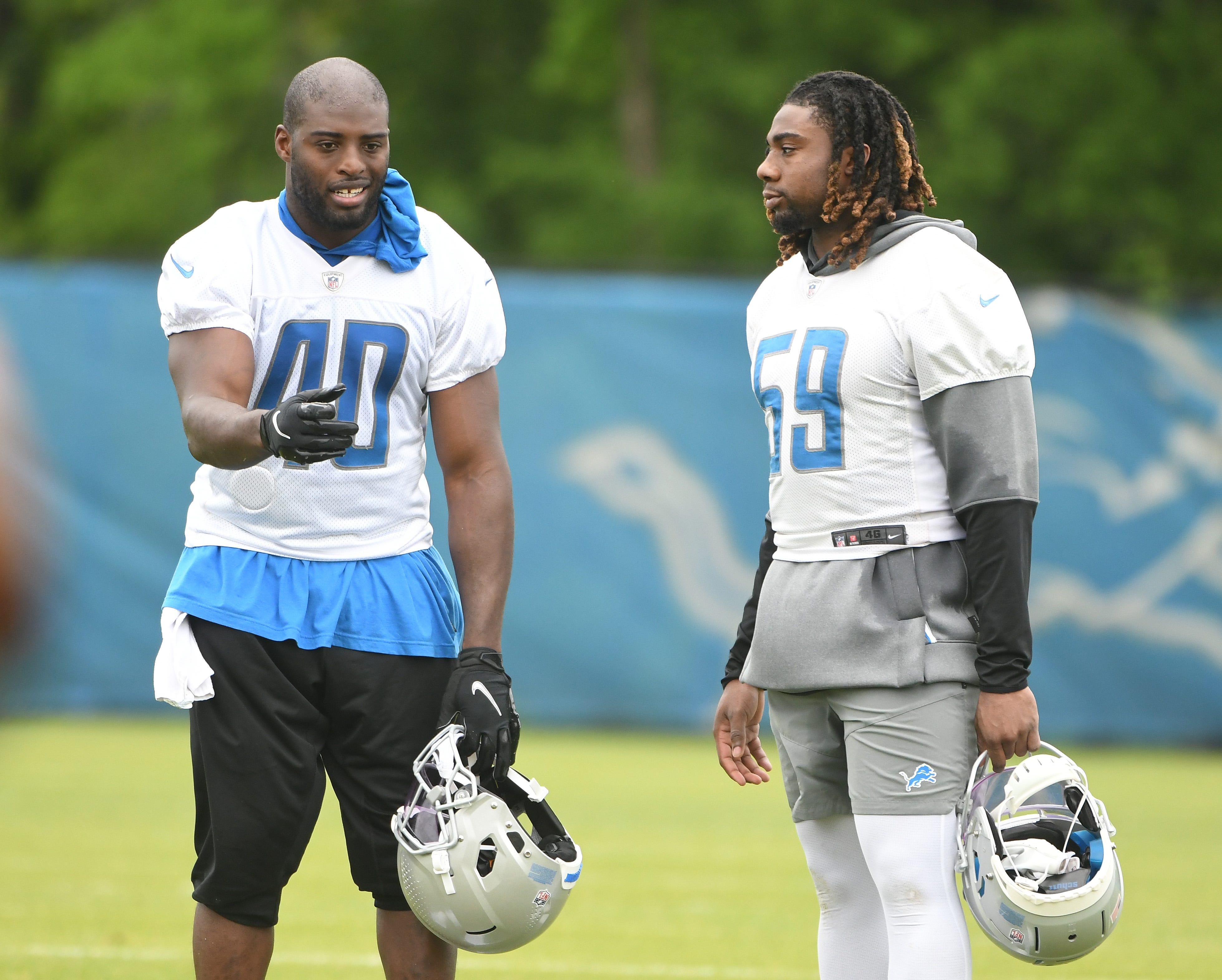 Detroit Lions' Kelvin Sheppard once again will guide Jarrad Davis