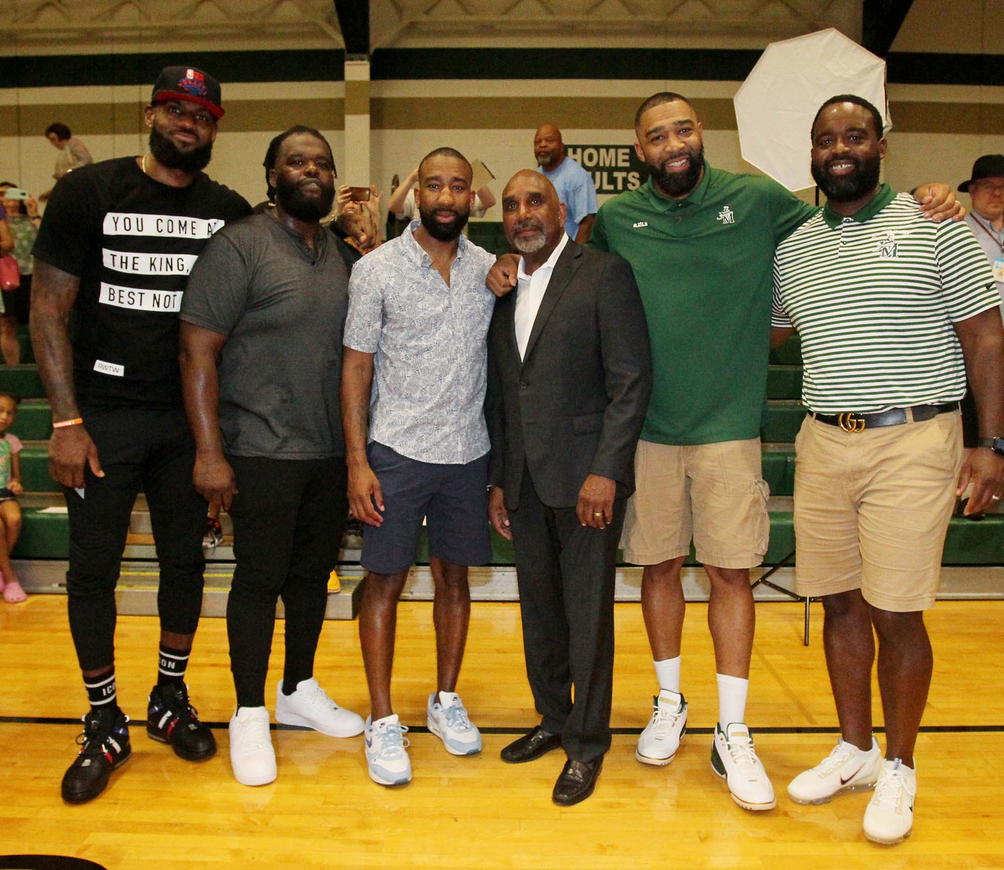 LeBron James among those at unveiling of Coach Dru Joyce Court at STVM