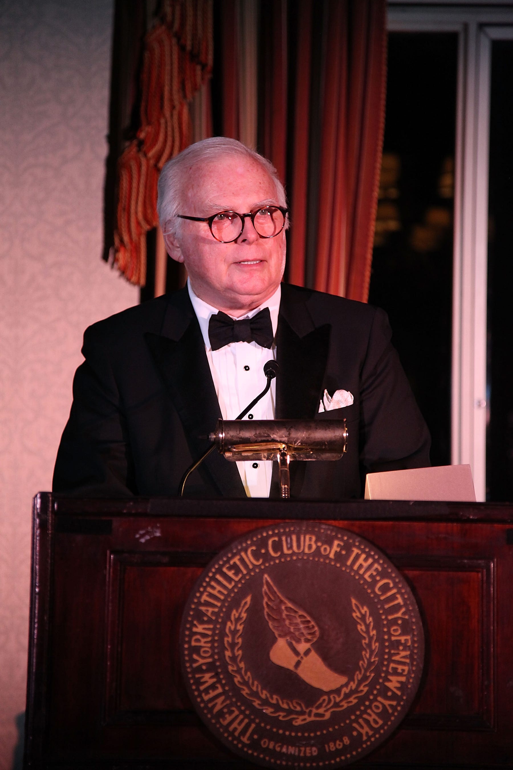 Stuart Woods, author of Stone Barrington novels, dead at 84