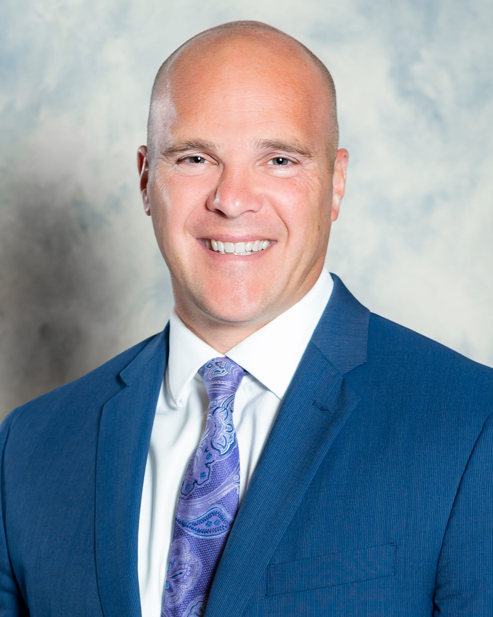 Hy-Vee's CEO will be Aaron Wiese. What changes for the grocery chain?