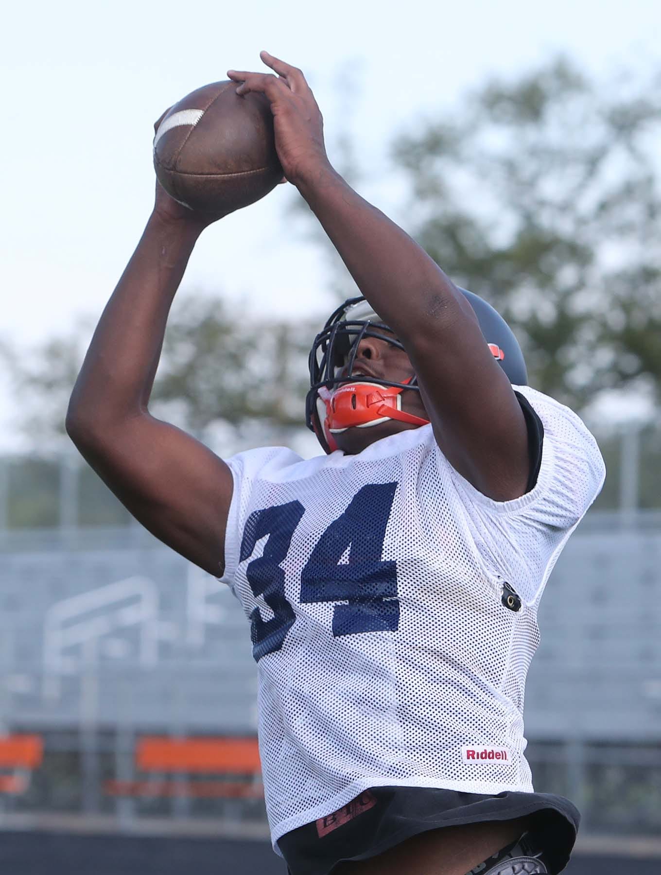 Ellet football seeks sanctuary on field after tough preseason