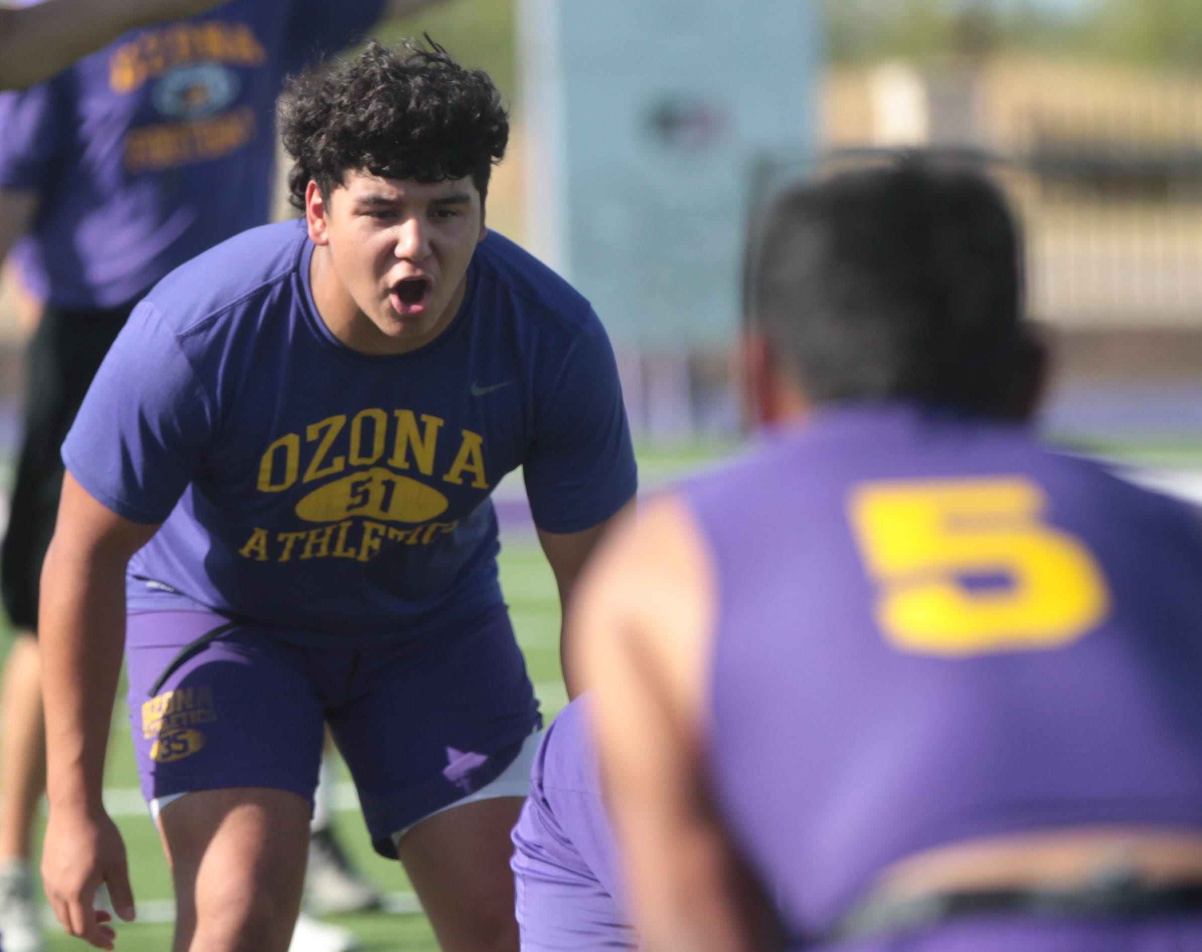 Ozona Lions hope to piece together chemistry in 2022 football season