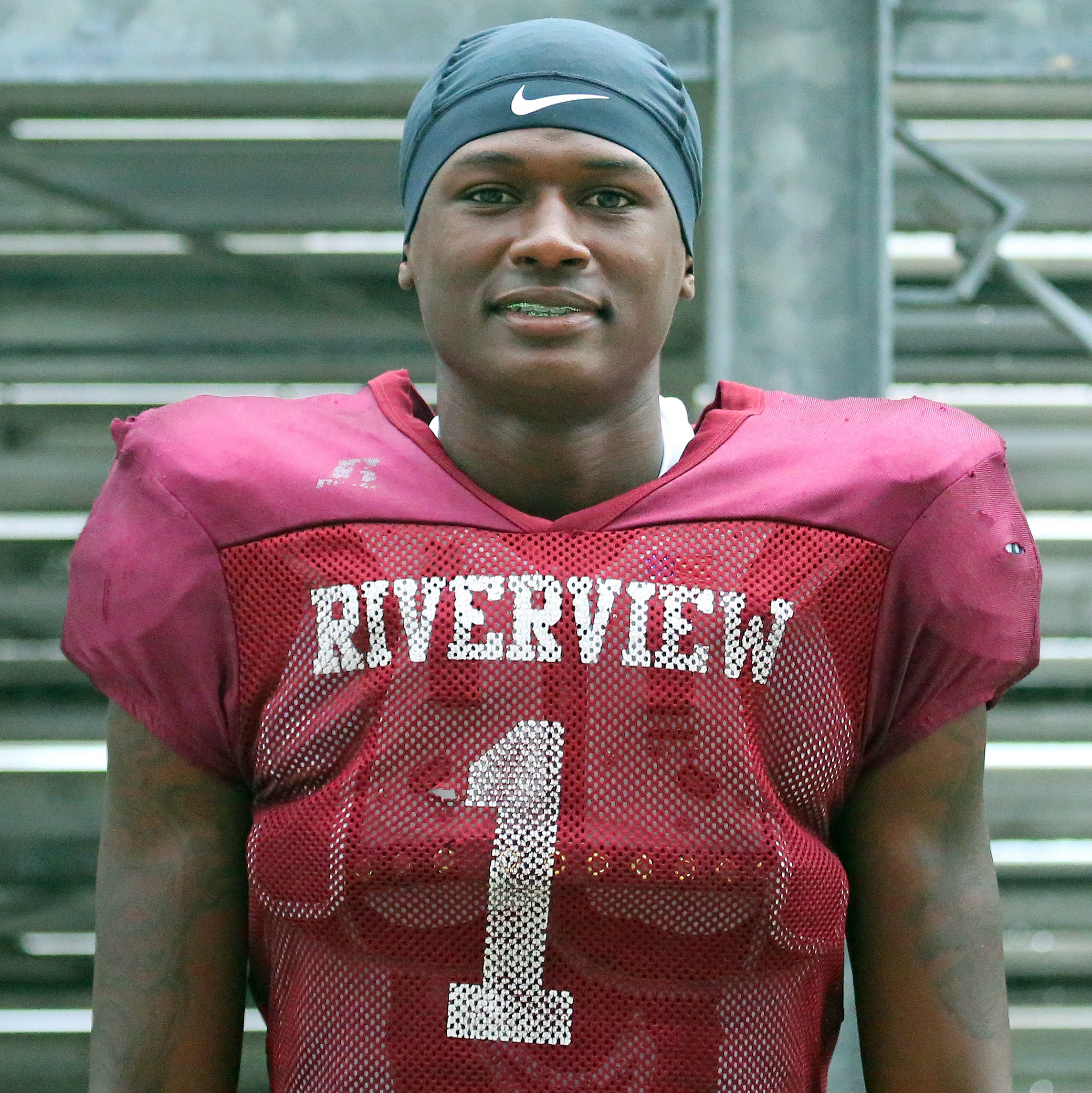 Herald-Tribune reveals football recruits Nos. 2 to 5 in its Super 20 list