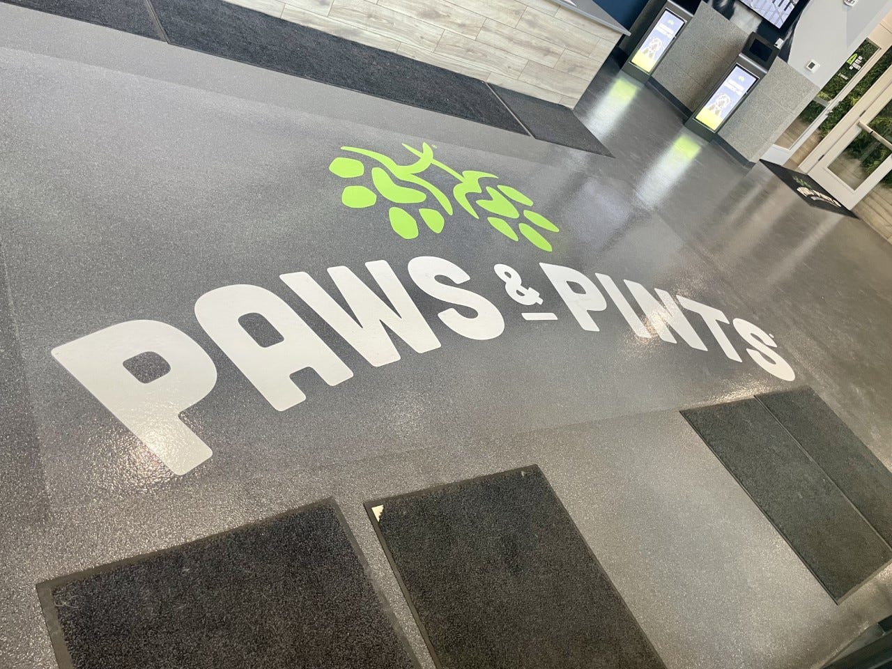 Dog park with bar, more: Paws & Pints opens in Des Moines mid-August