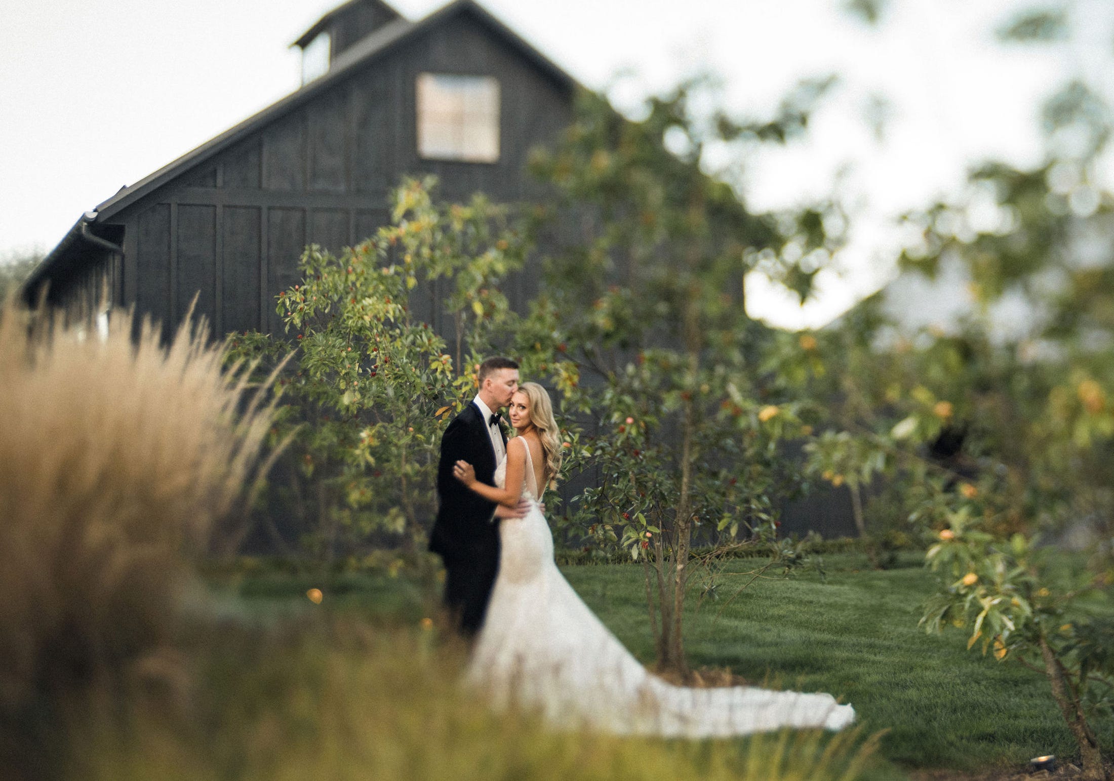 Columbus Monthly: Wedding planning, styles and stories in Columbus, OH