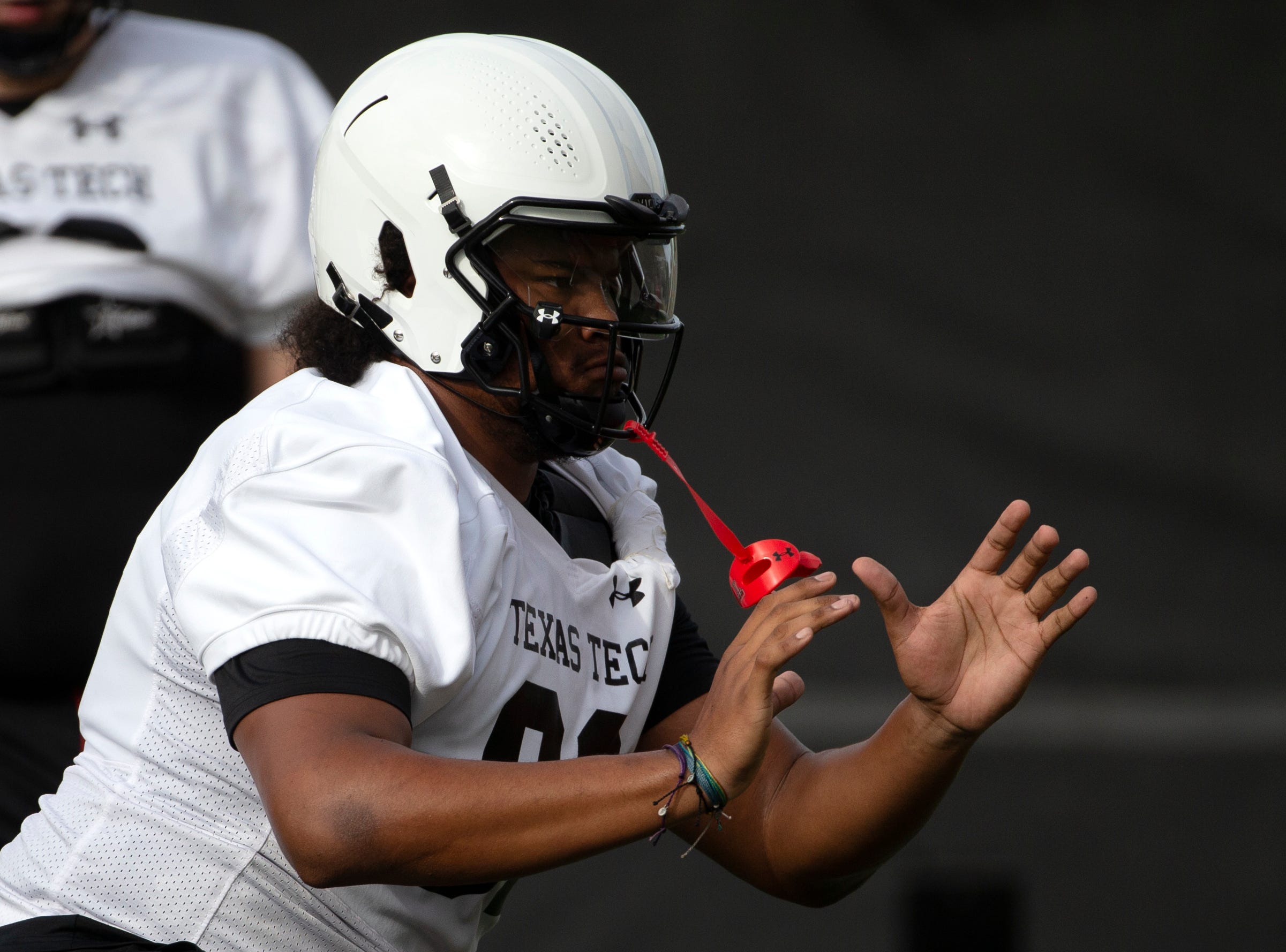 Texas Tech lineman Erik Gray to have name entered into transfer portal
