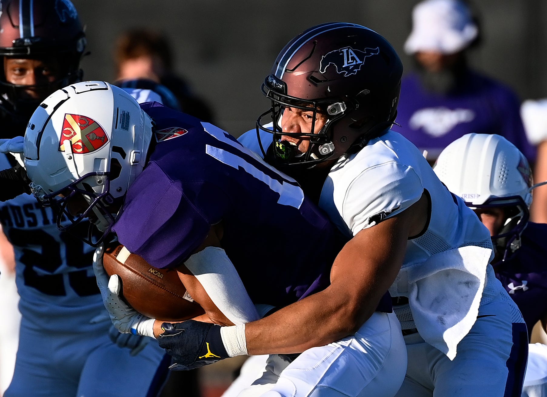 Frontrunners for Nashville HS football area offensive, defensive POTY