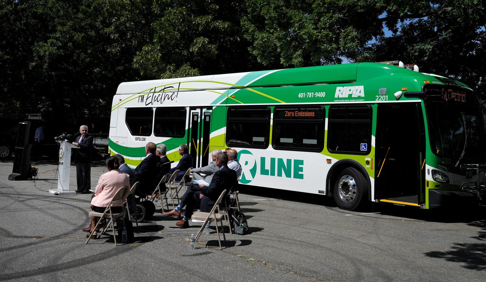 RIPTA R-Line gets new electric bus, more on the way