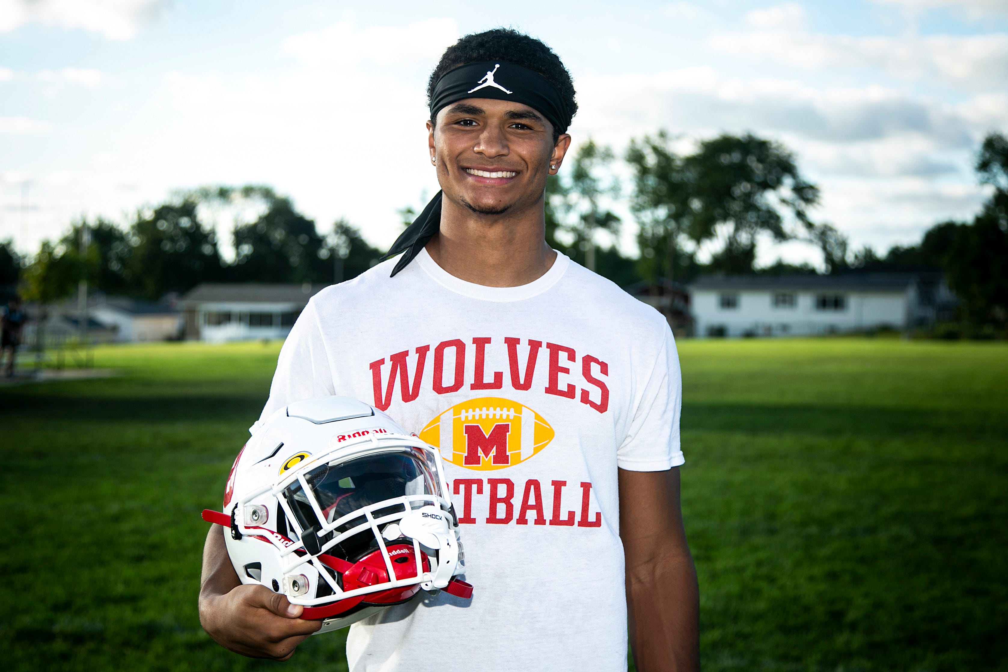 Iowa football commit Alex Mota's journey to Division I