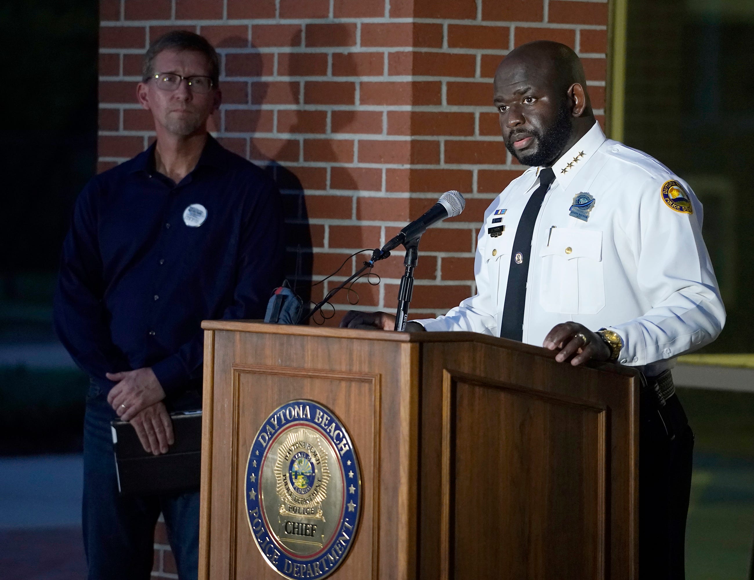 Officer Jason Raynor honored by Daytona Beach police year after death