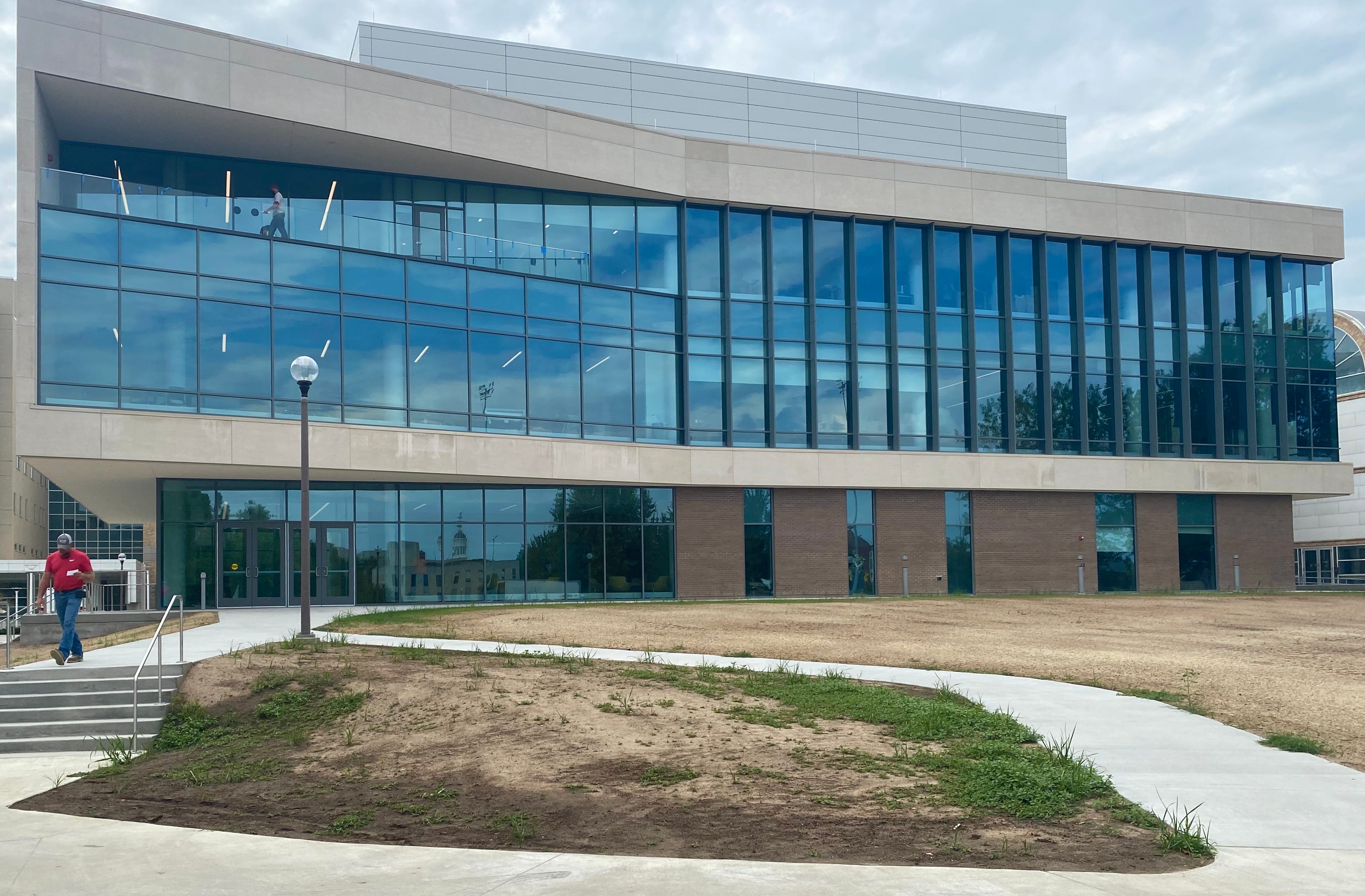 Nursing students will attend classes Monday in new high-tech building