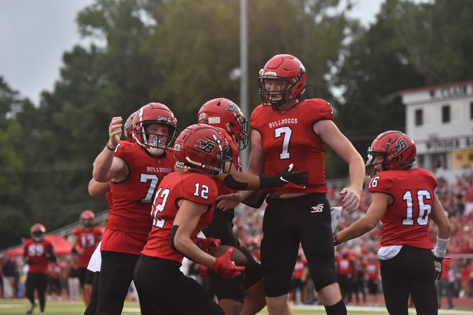 Winder Barrow running back Tyreeck Hill comes up big for Bulldoggs