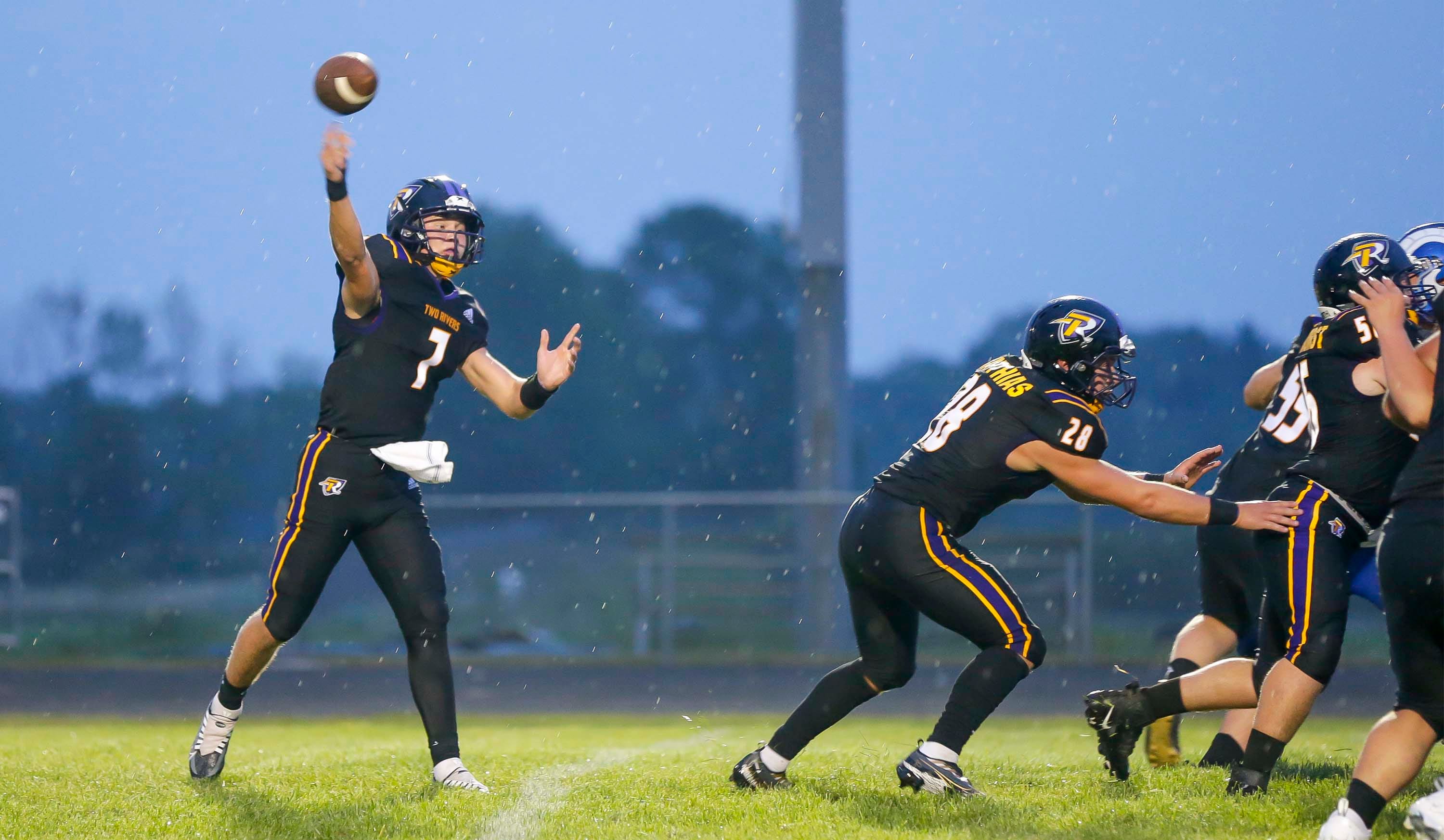 Two Rivers, Roncalli win openers in Week 1 of high school football