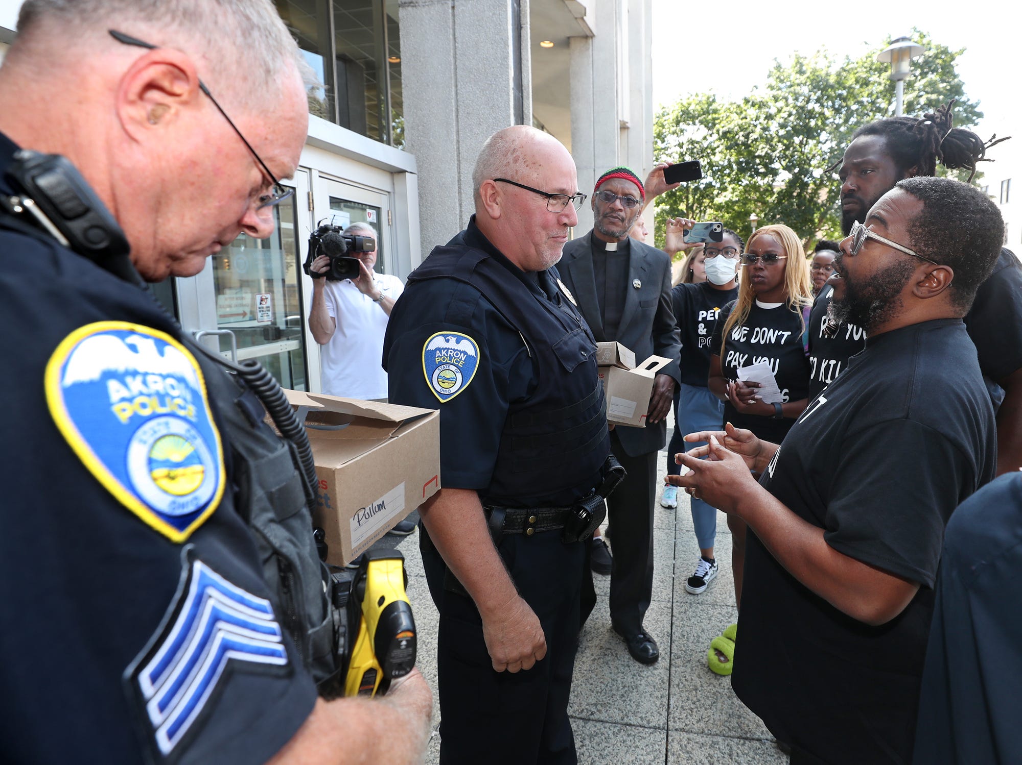 Akron mayor announces plans for civilian oversight board