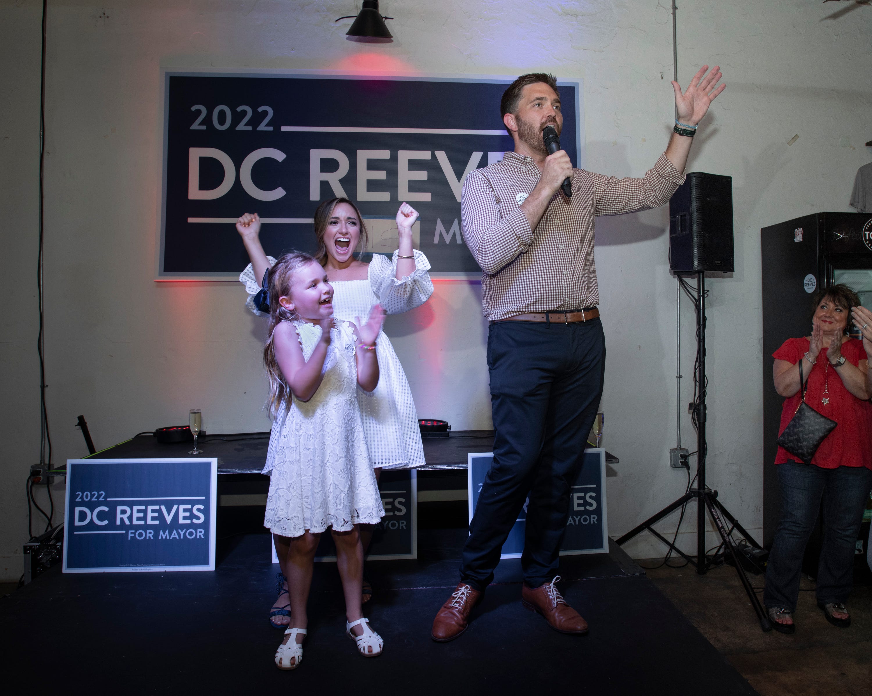 D.C. Reeves elected as next mayor of Pensacola