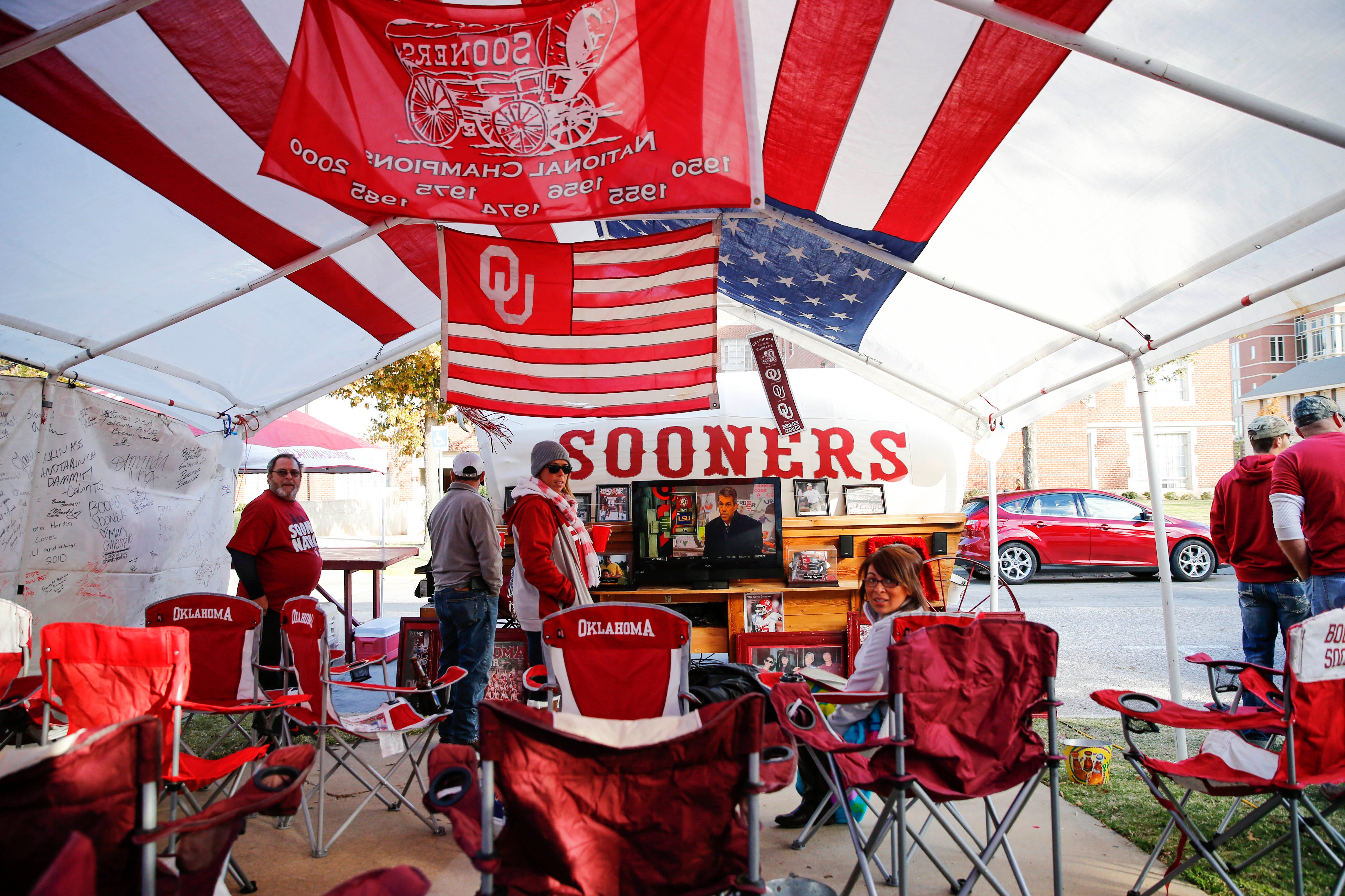 OU football: Sooners fans plead for revival of tailgating scene