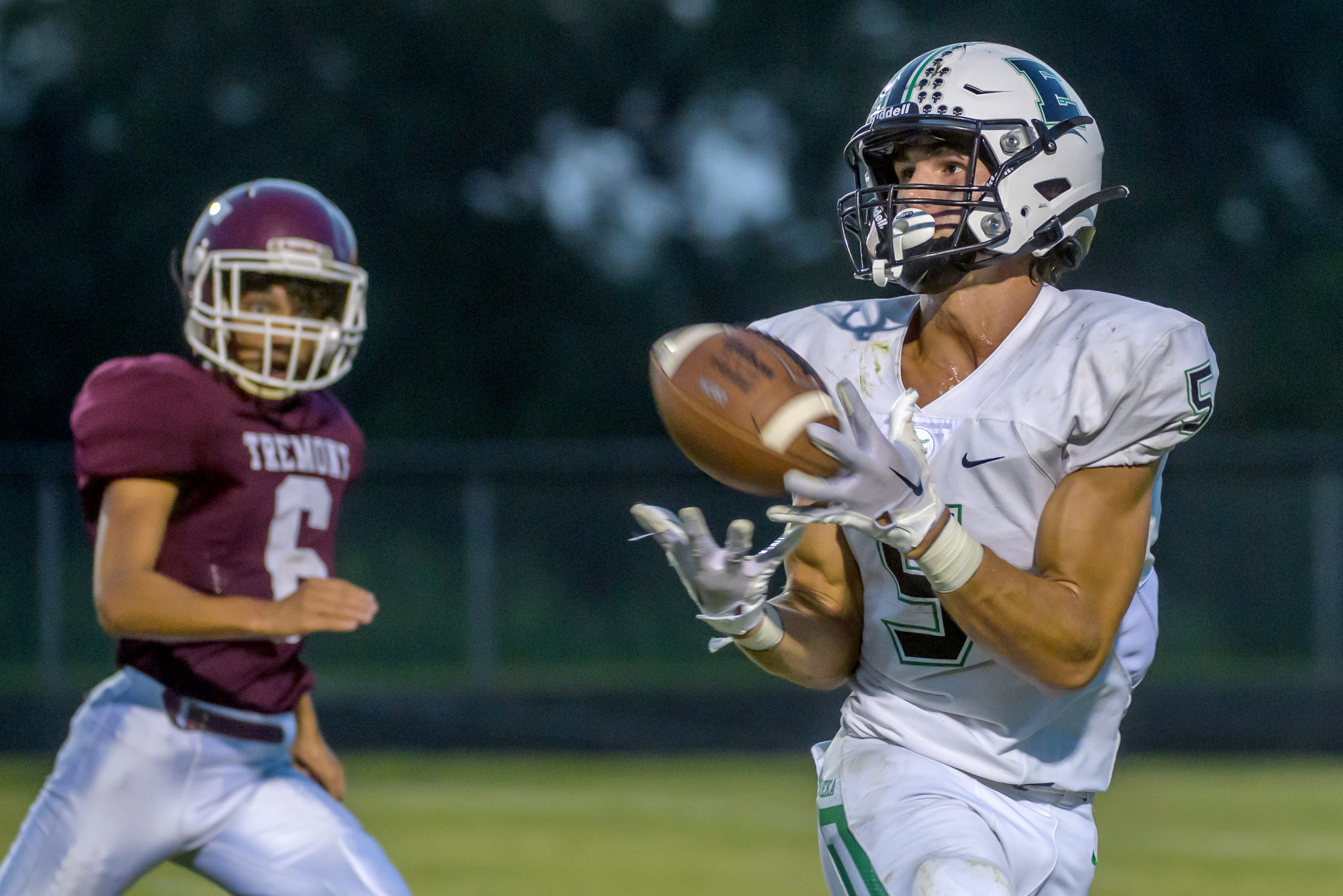 IHSA football: Morton finds run game in Week 2 win over Richwoods