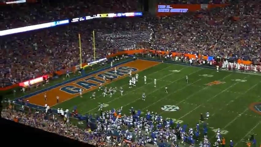 Hear Florida football fans cheer Amari Burney interception vs. Utah