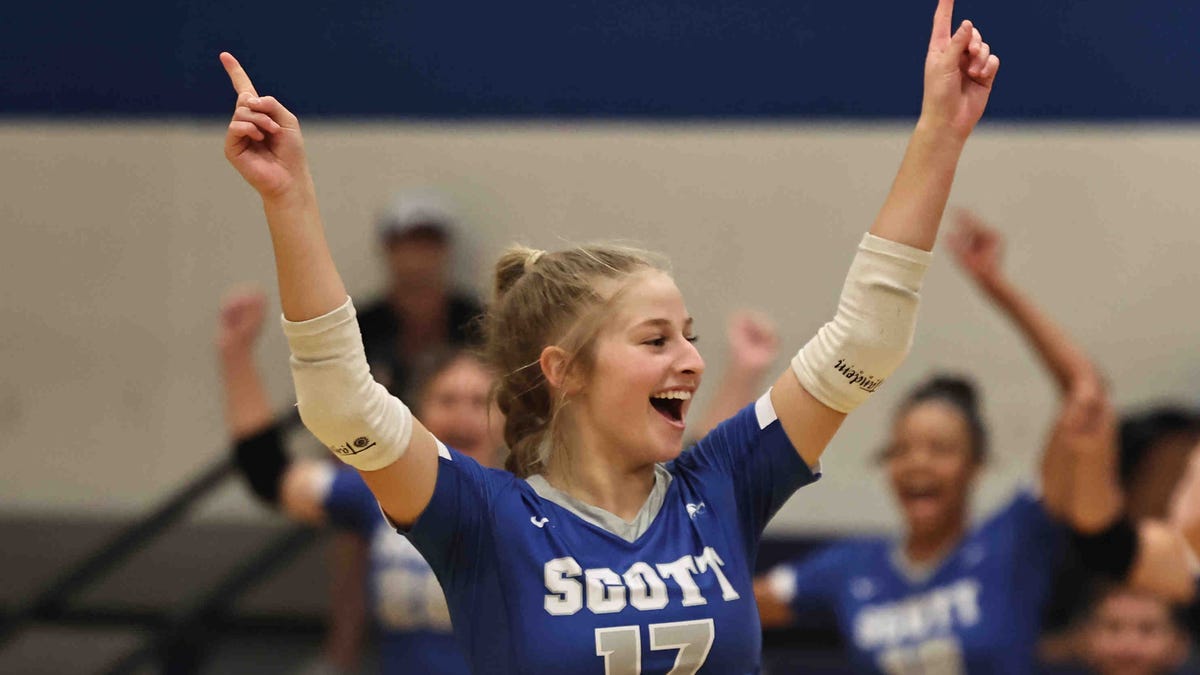 2022 Scott High School September Slam volleyball tournament photos
