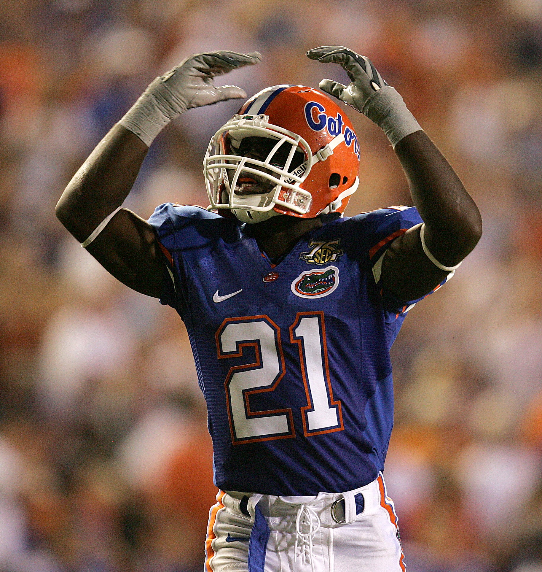 Former UF safety Major Wright finds solace in giving back to community