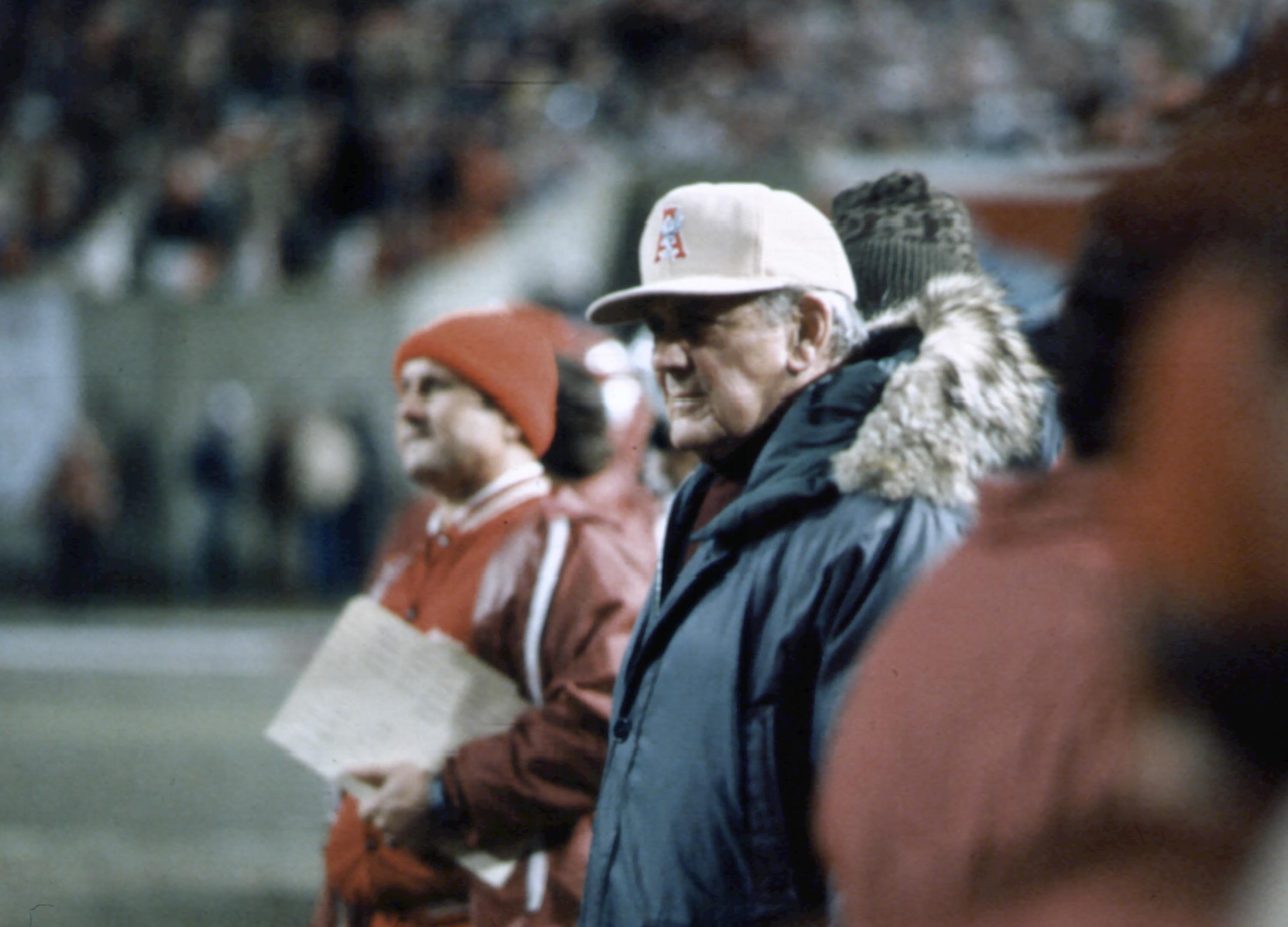Museum's exhibit focuses on Paul 'Bear' Bryant's last football game
