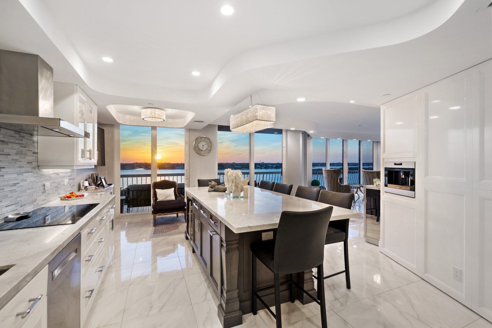 Palm Beach kitchens serve up plenty of style. Take a look