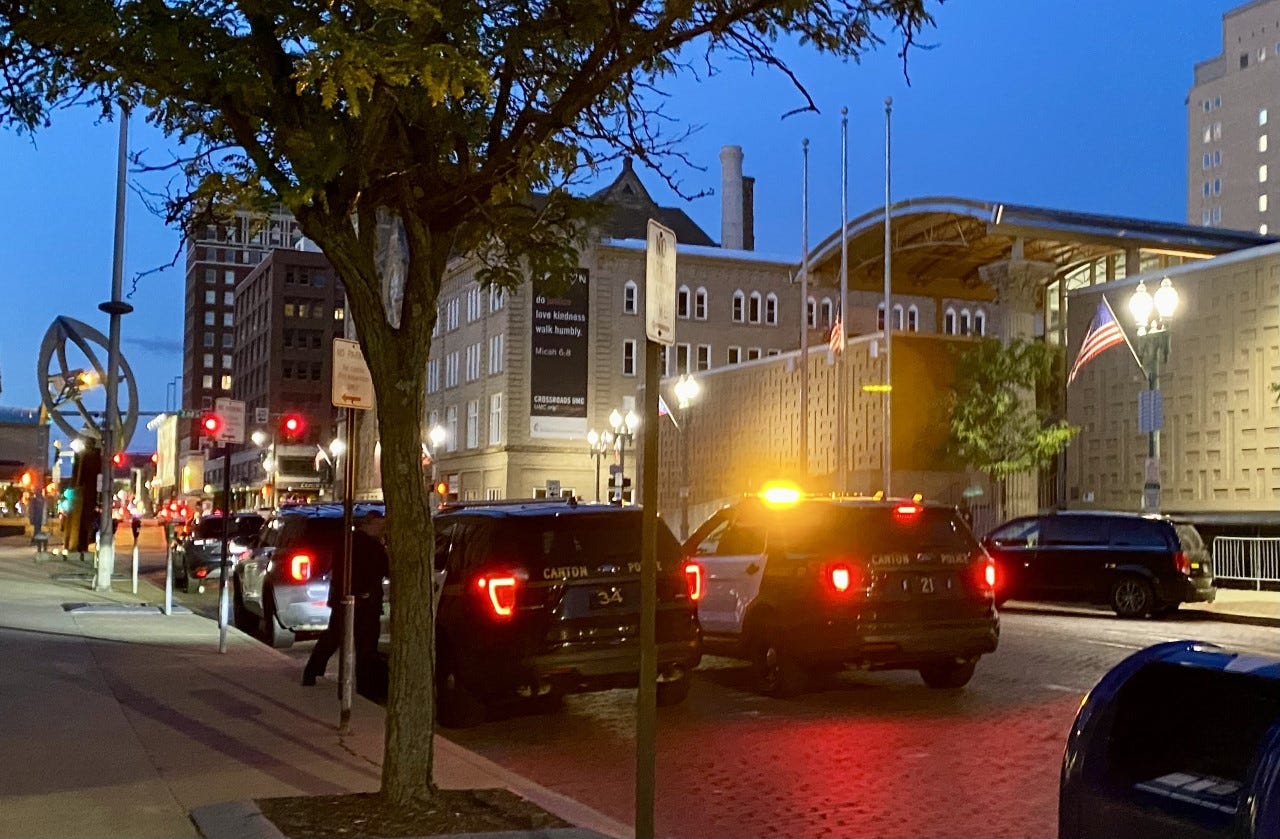 Canton council members walk out in in support of protestors