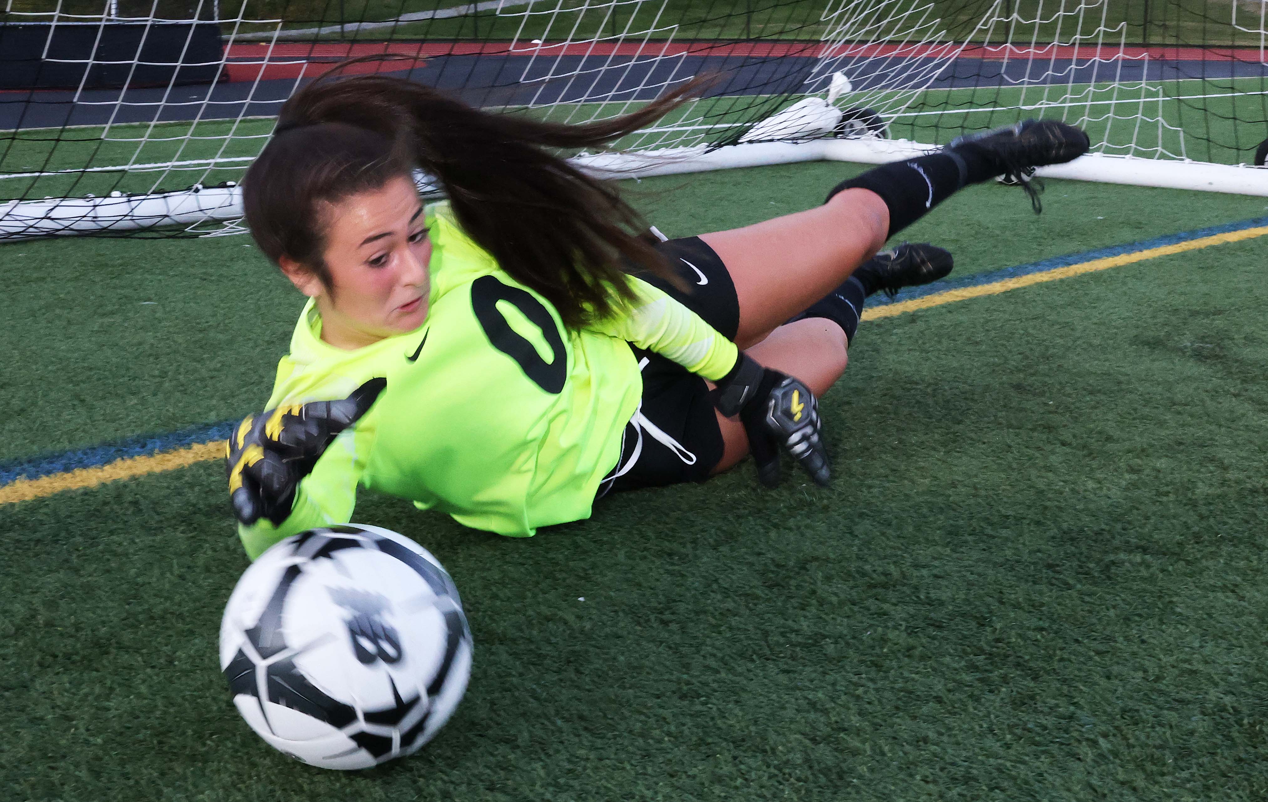 Patete siblings star in net for East Bridgewater and Whitman-Hanson