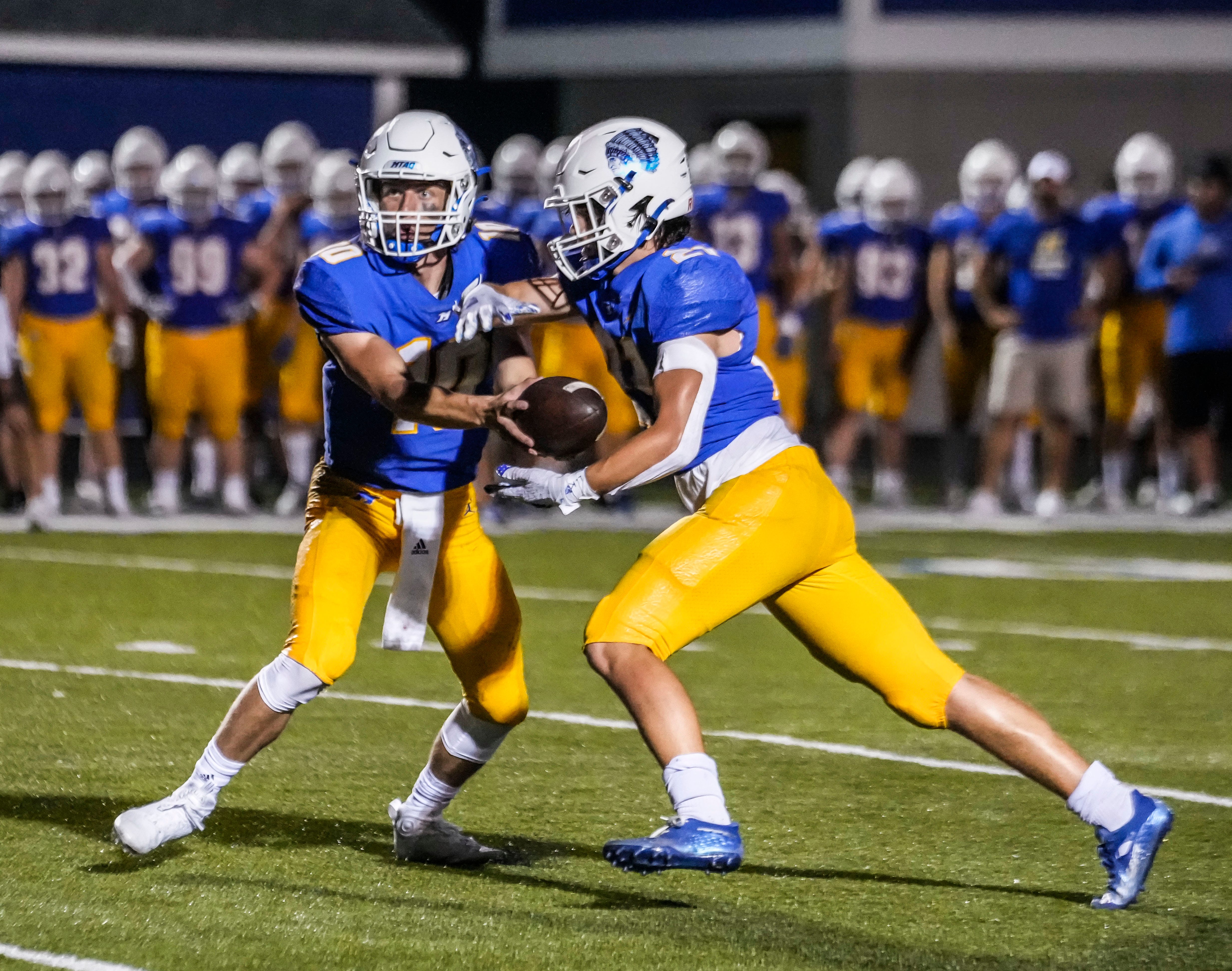 Wynn Stang, Nathan Roy star for Mukwonago, ponder collegiate futures