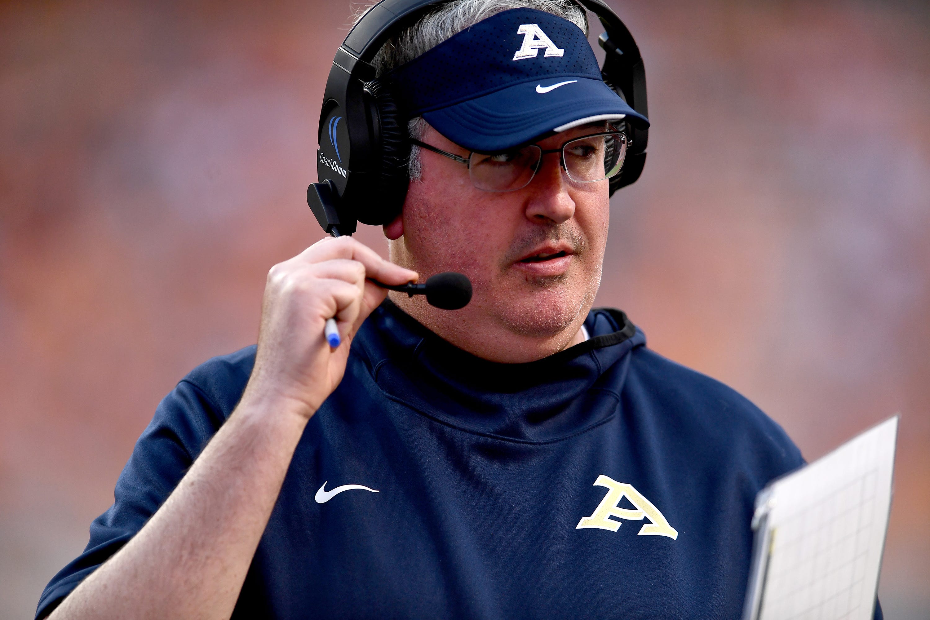 Akron football coach Joe Moorhead reportedly gets contract extension