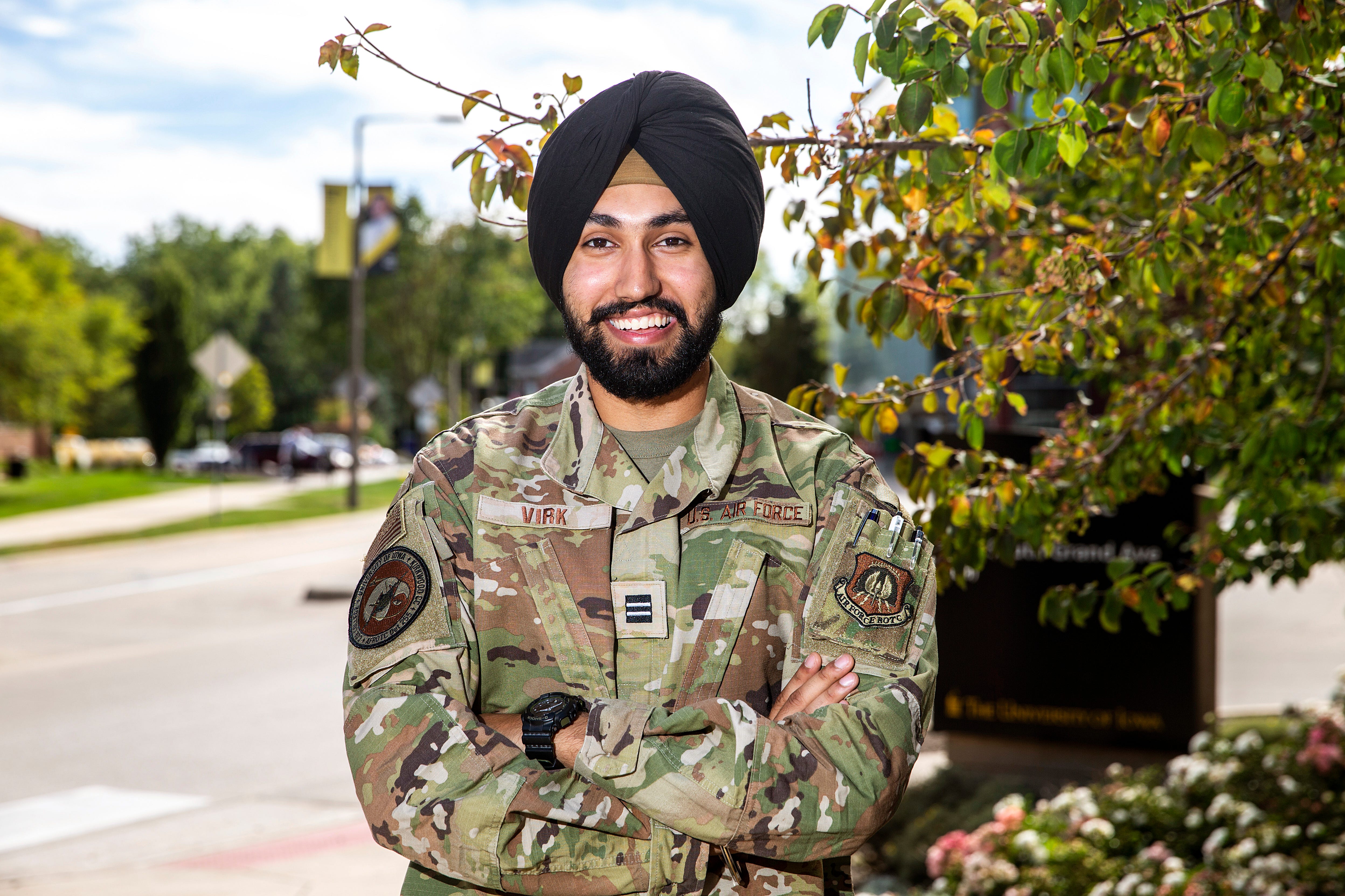 University of Iowa ROTC cadet breaks new ground for his Sikh faith