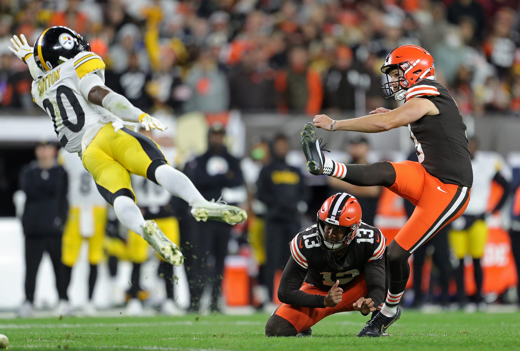 Browns kicker Cade York aims to stay focused for extra points