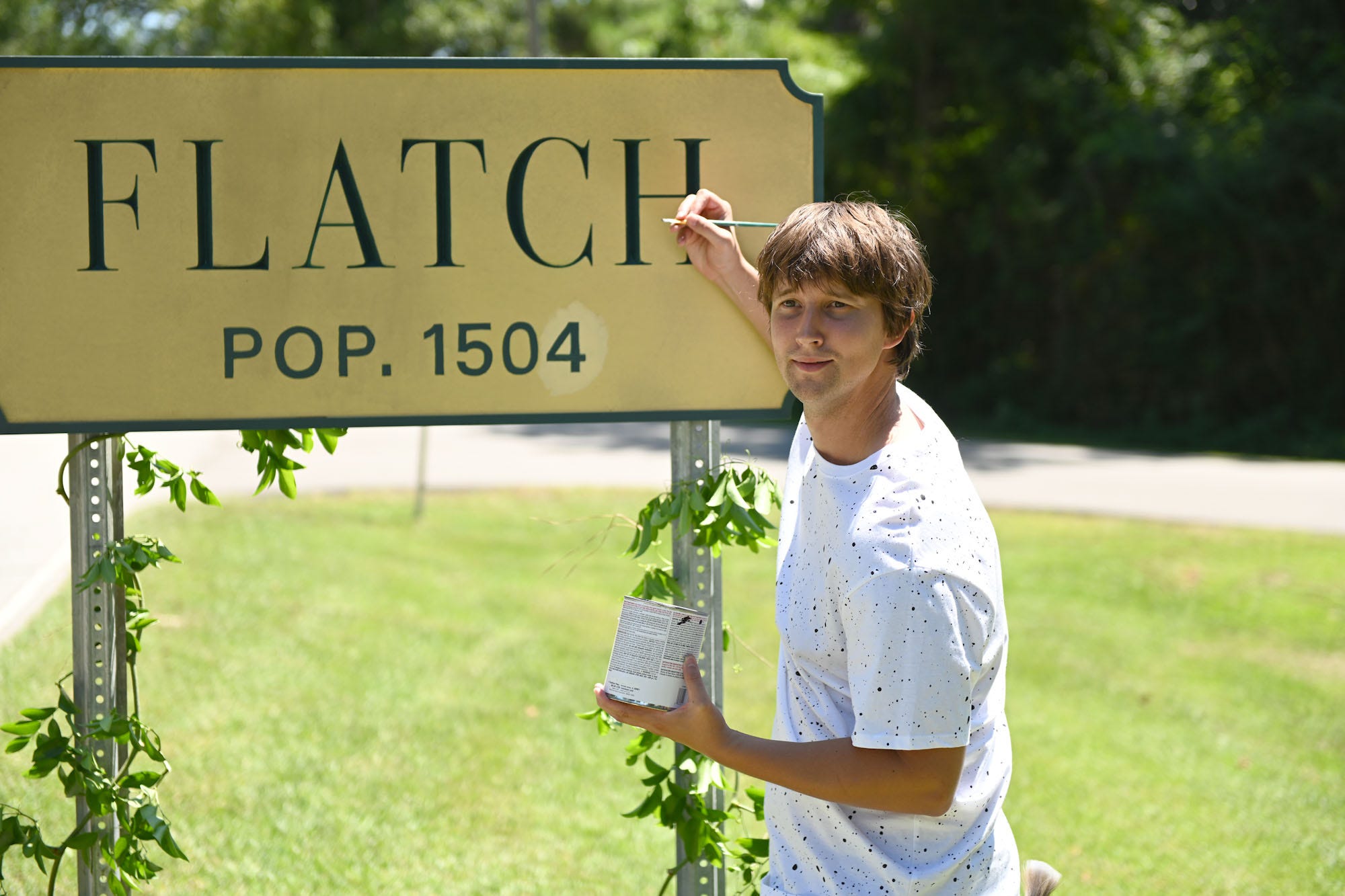Sam Straley, star of Fox comedy Welcome To Flatch, talks Wilmington NC