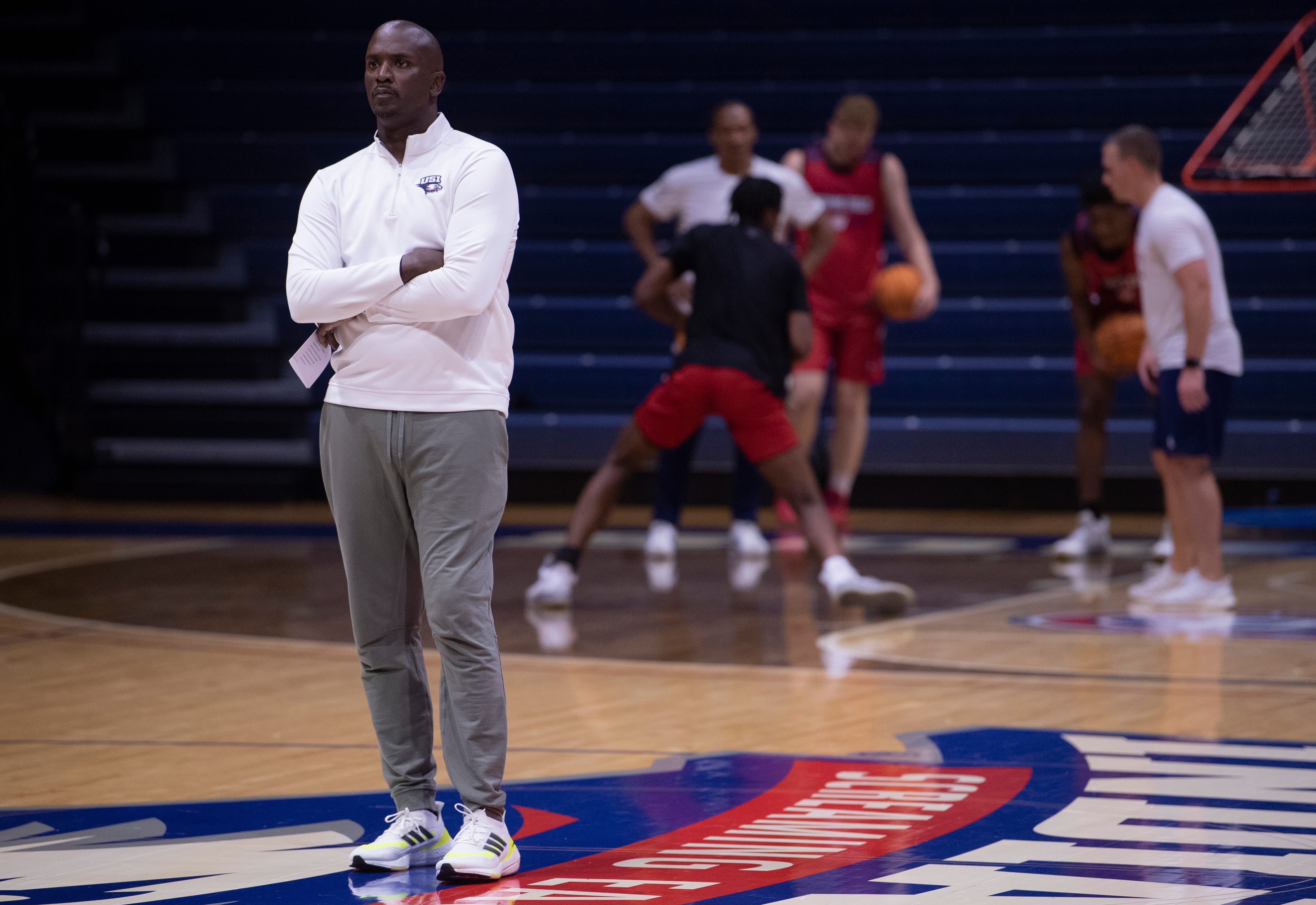 Courier & Press - UE Sports