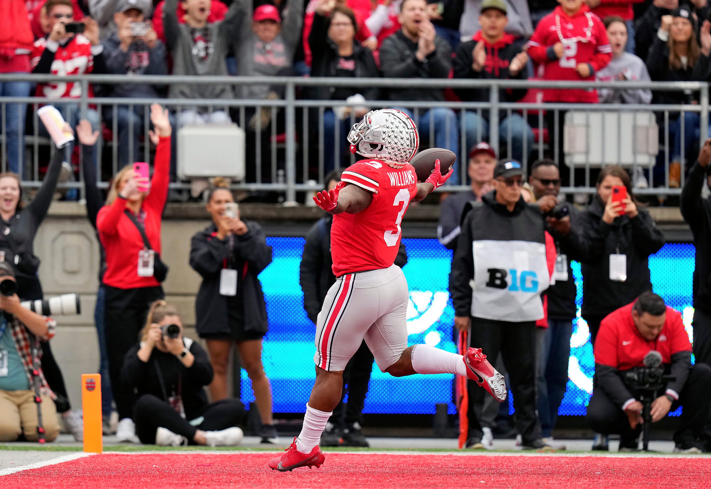 Miyan Williams leads Ohio State football to 49-10 win over Rutgers