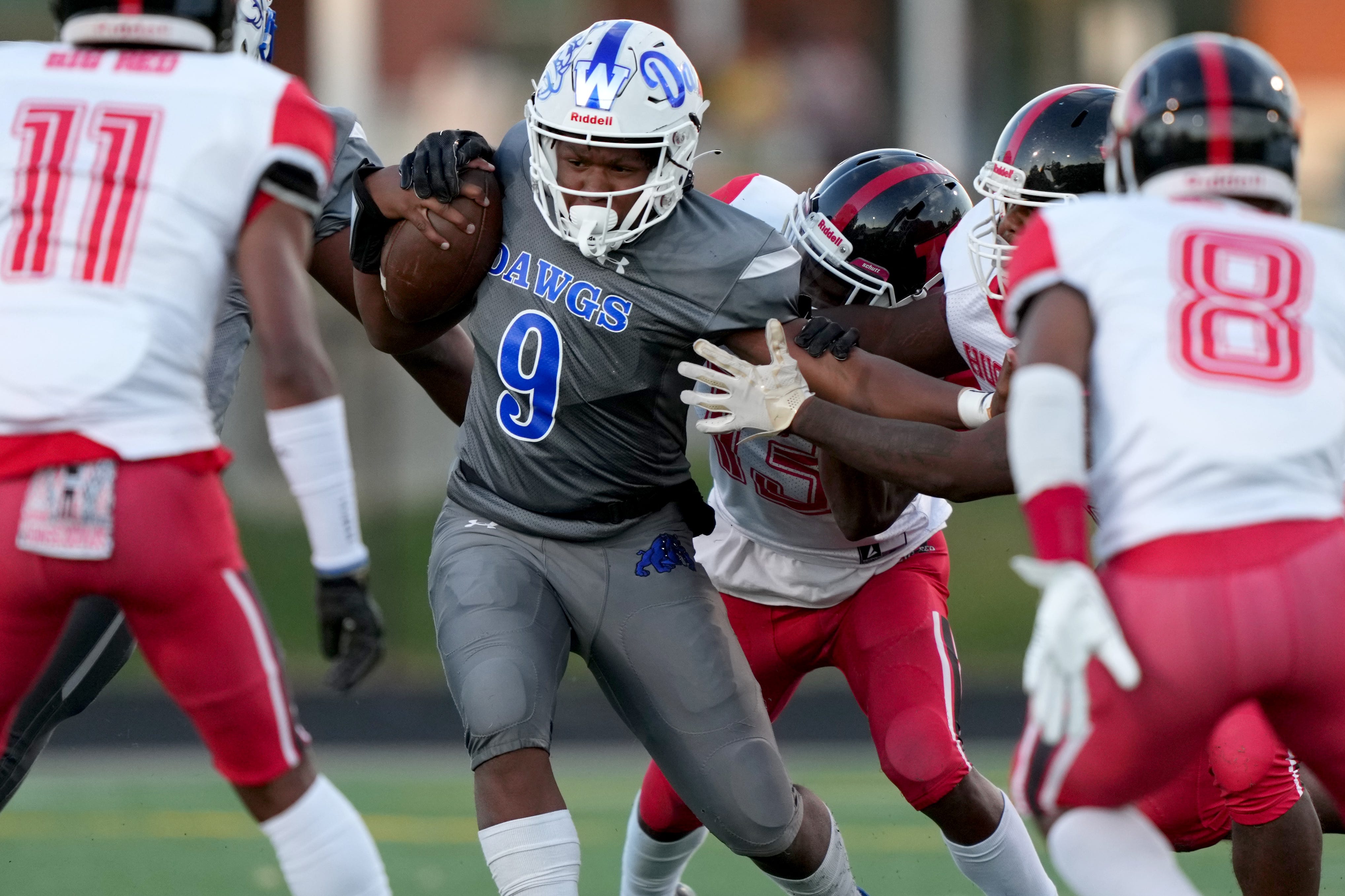 High school football: CMAC's leading passer transfers to Milford