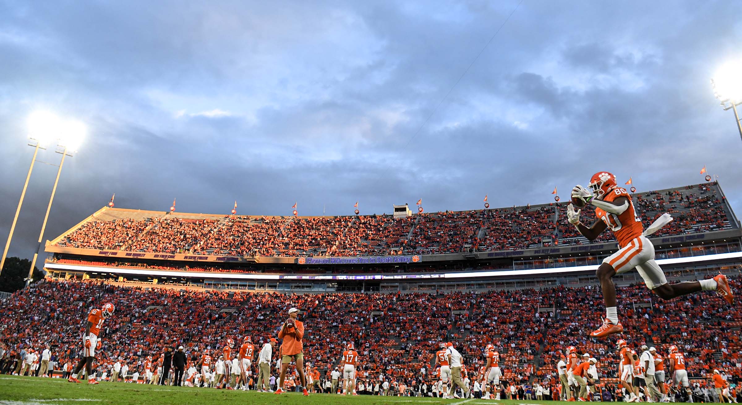 Clemson football needs to get Beaux Collins the ball vs. Notre Dame