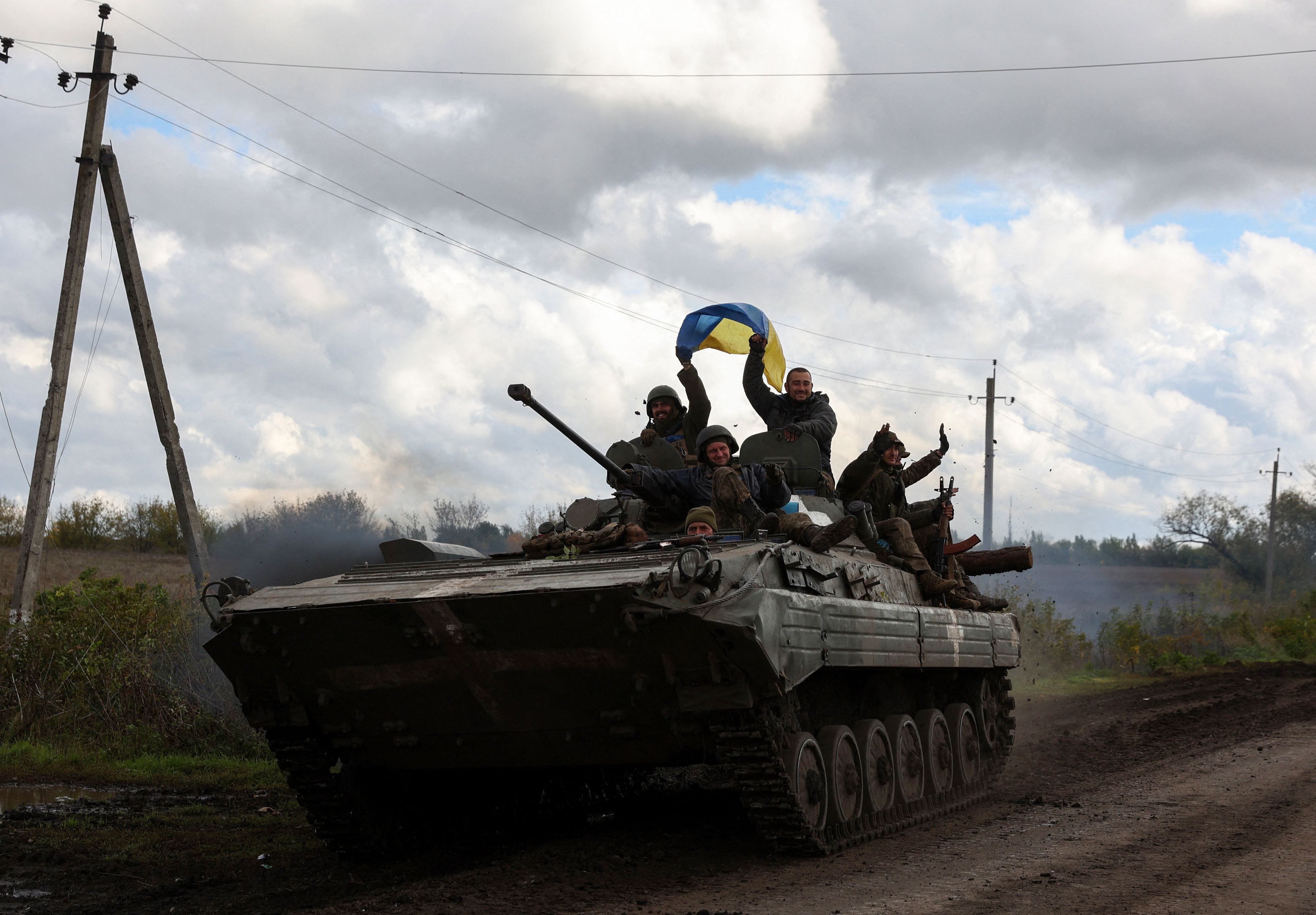 Ukraine counteroffensive: More territory in east and south regained Ukraine counteroffensive: More territory in east and south regained
