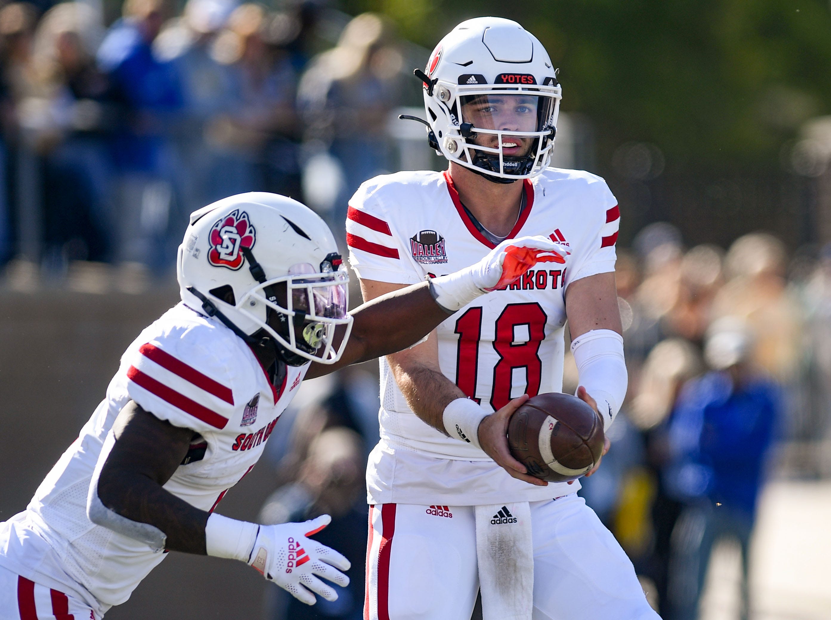 South Dakota football's offense struggles, falls to Illinois State