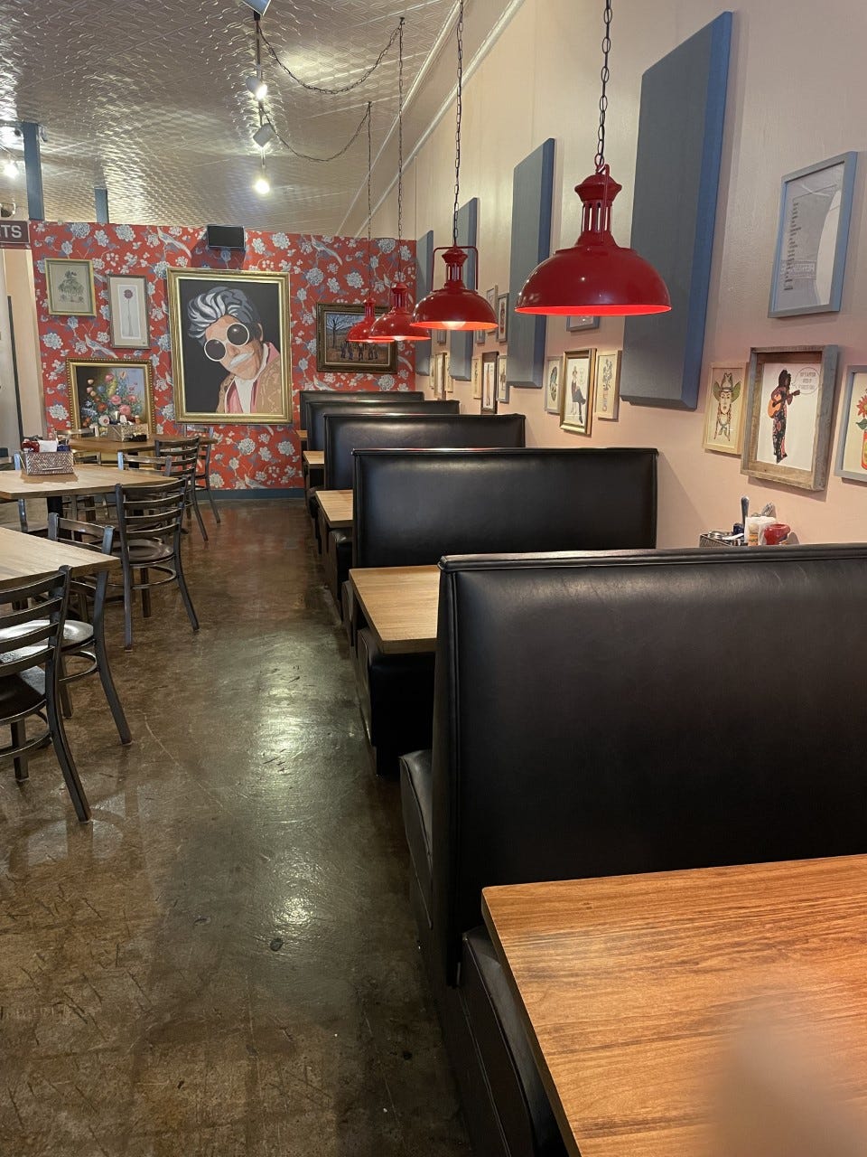 Indianapolis restaurants: Easy Rider Diner opens in Fountain Square