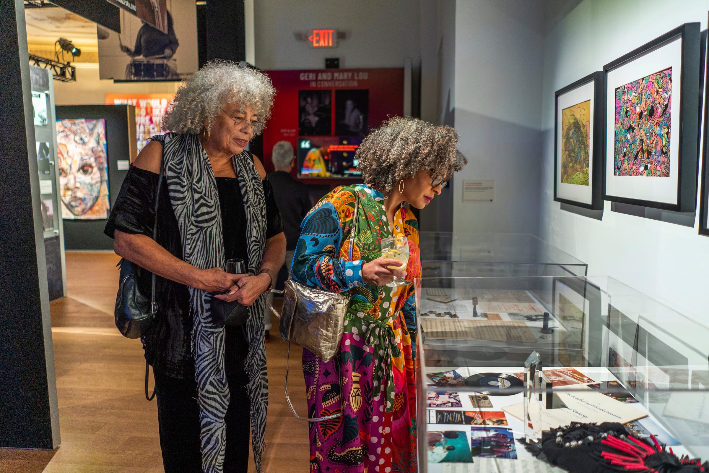 Aretha Franklin tracked by the FBI for Angela Davis, MLK Jr. ties