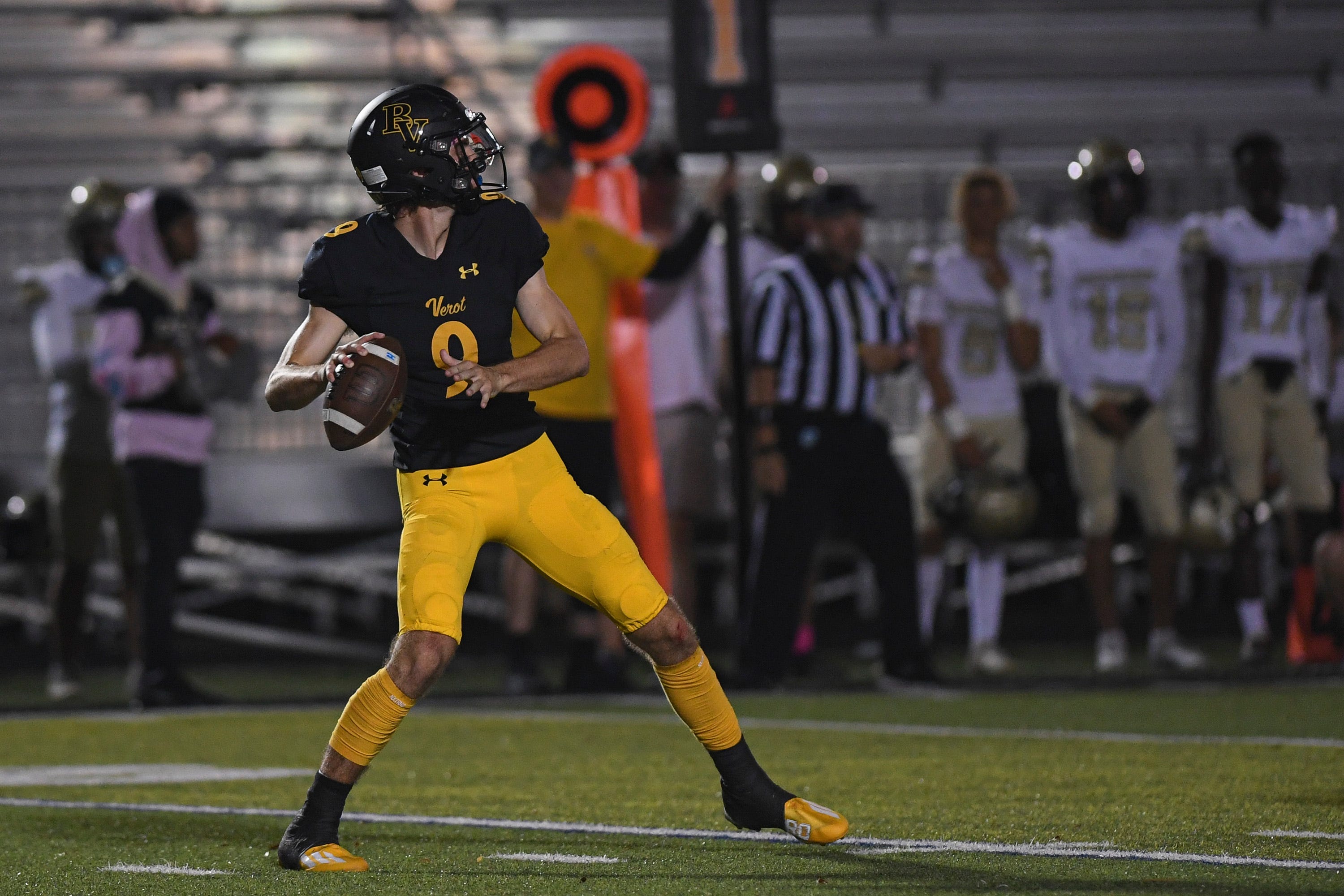 SWFL Football: Bishop Verot QB Carter Smith toppling records, defenses