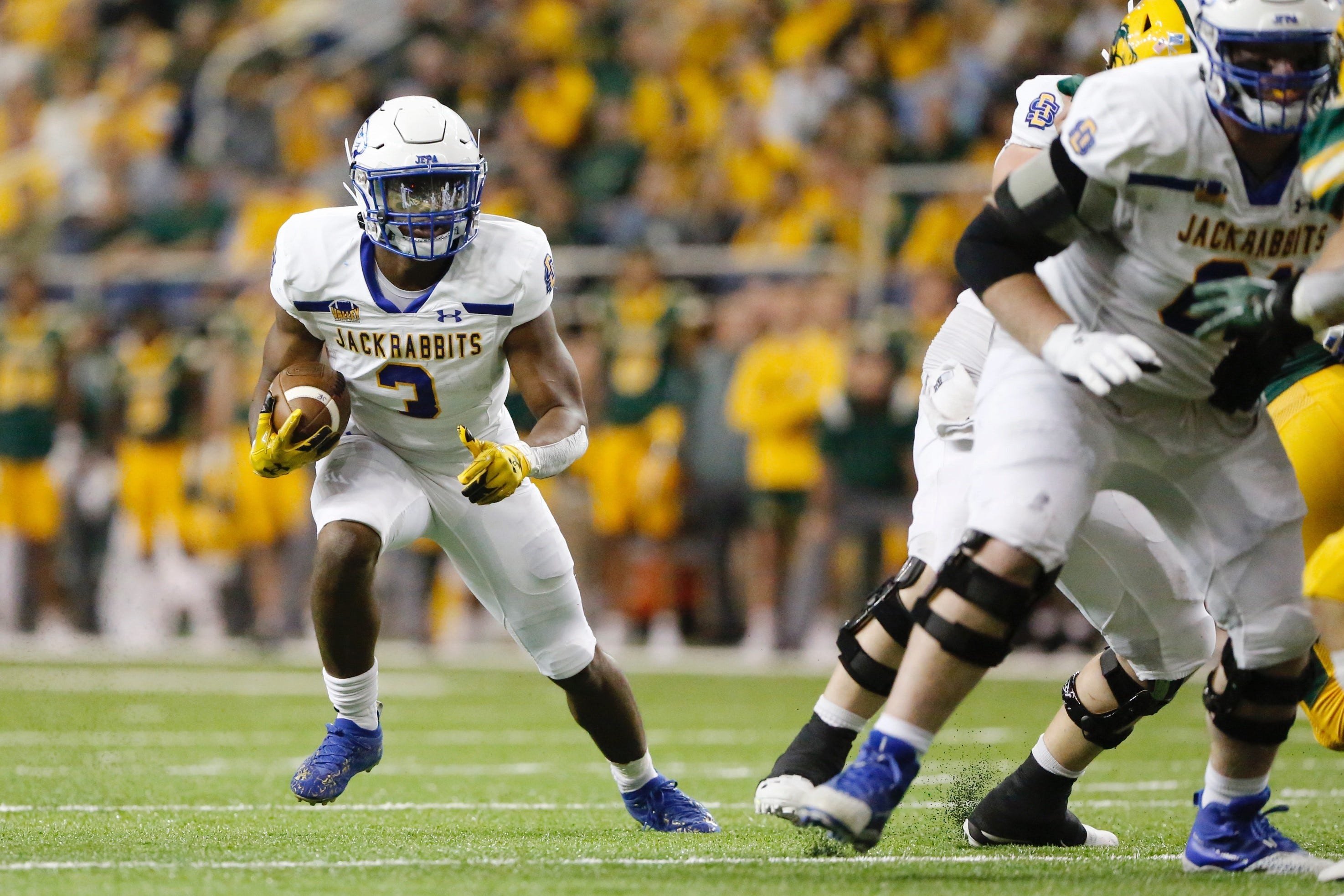 South Dakota State Jacks scrape by No. 1 North Dakota State Bison