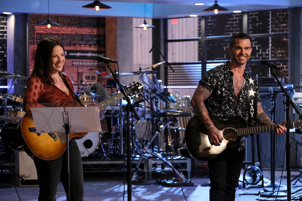 Worcester's Cara Brindisi on 'The Voice' with Gwen Stefani, Blake Shelton