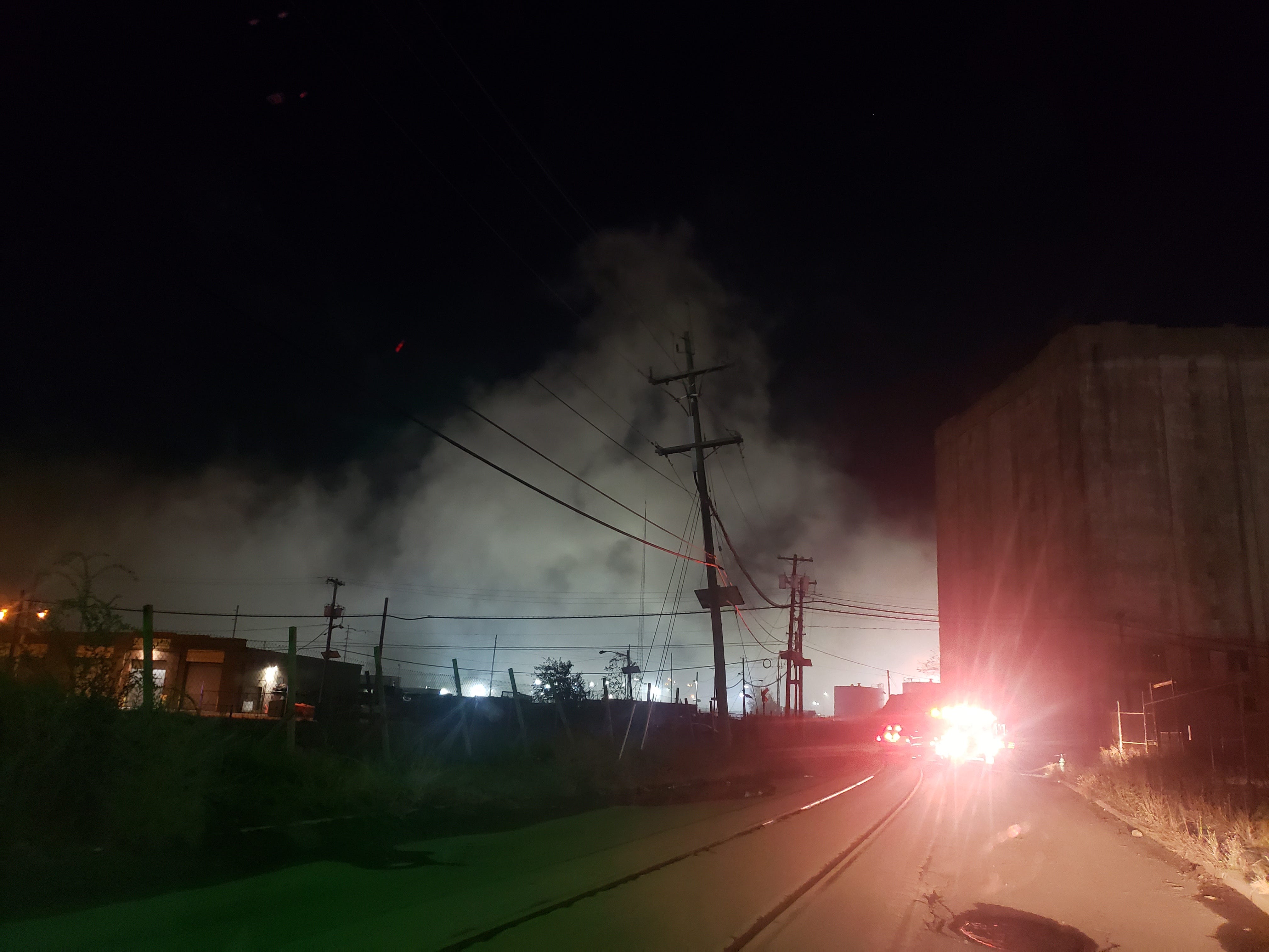 Camden NJ: Foul smell caused by industrial fire at EMR