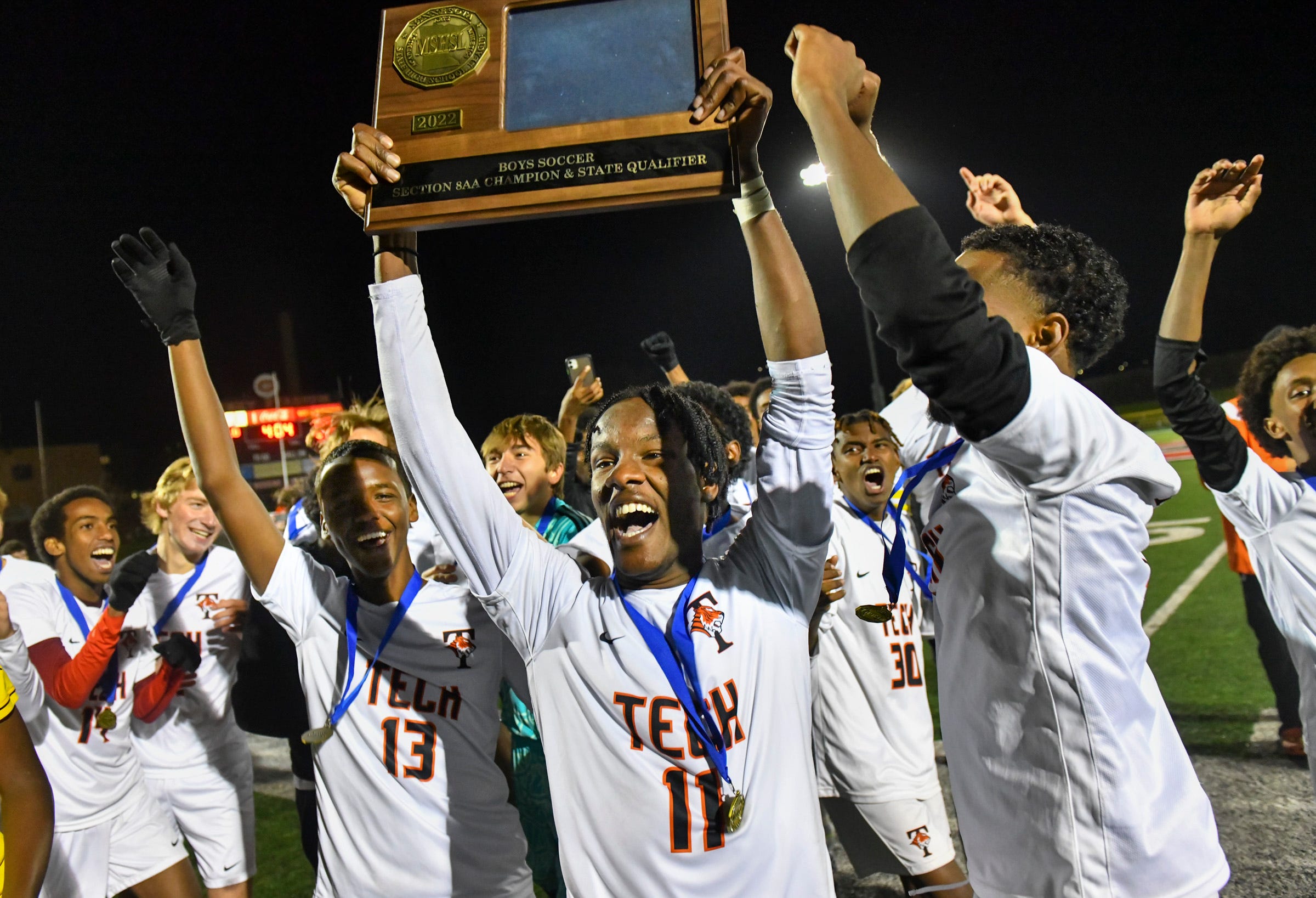 St. Cloud Tech boys soccer wins section title against Apollo