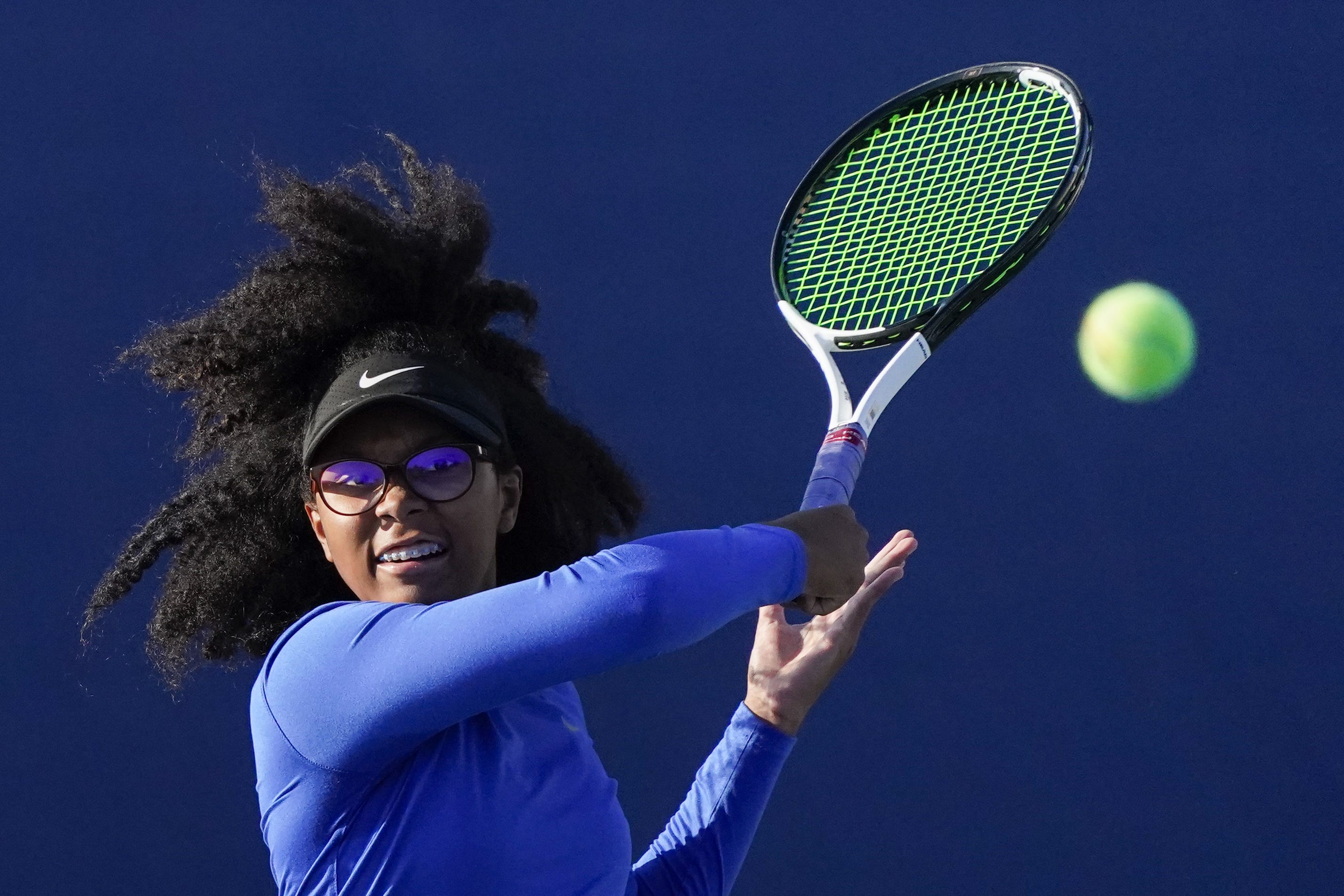 Bexley's Bowles caps unbeaten season with state singles title