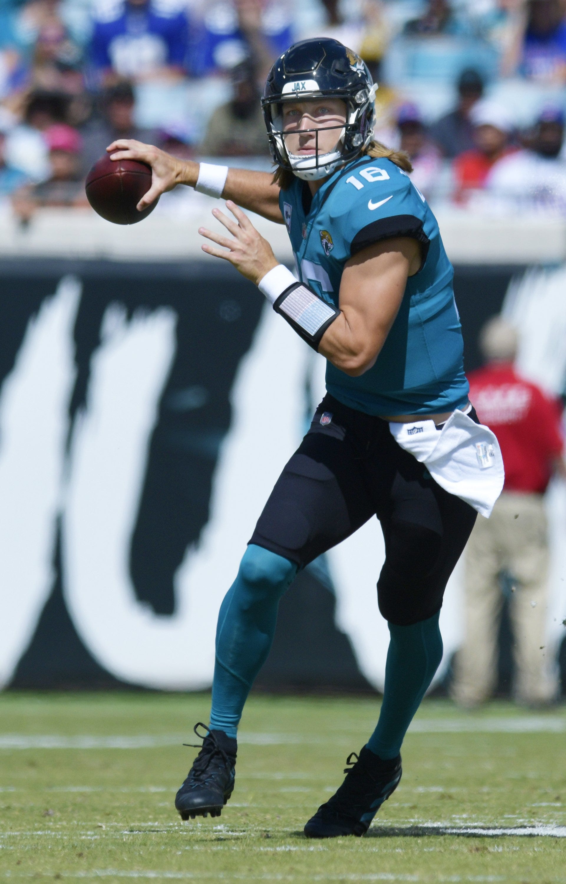 Jaguars quarterback Trevor Lawrence improves in two-minute scenarios