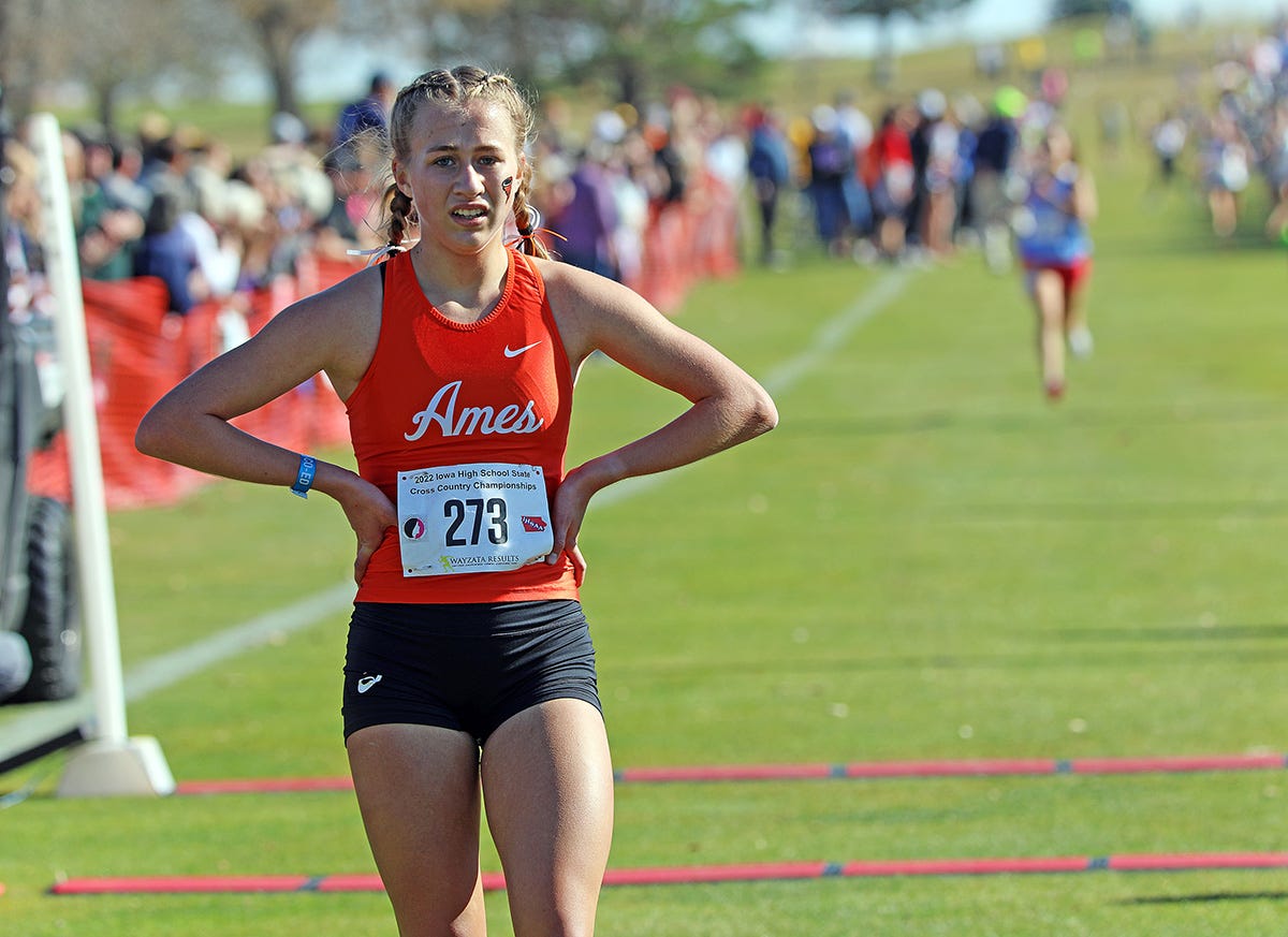 Vote for top Ames-area high school sports performer for Oct. 23-29